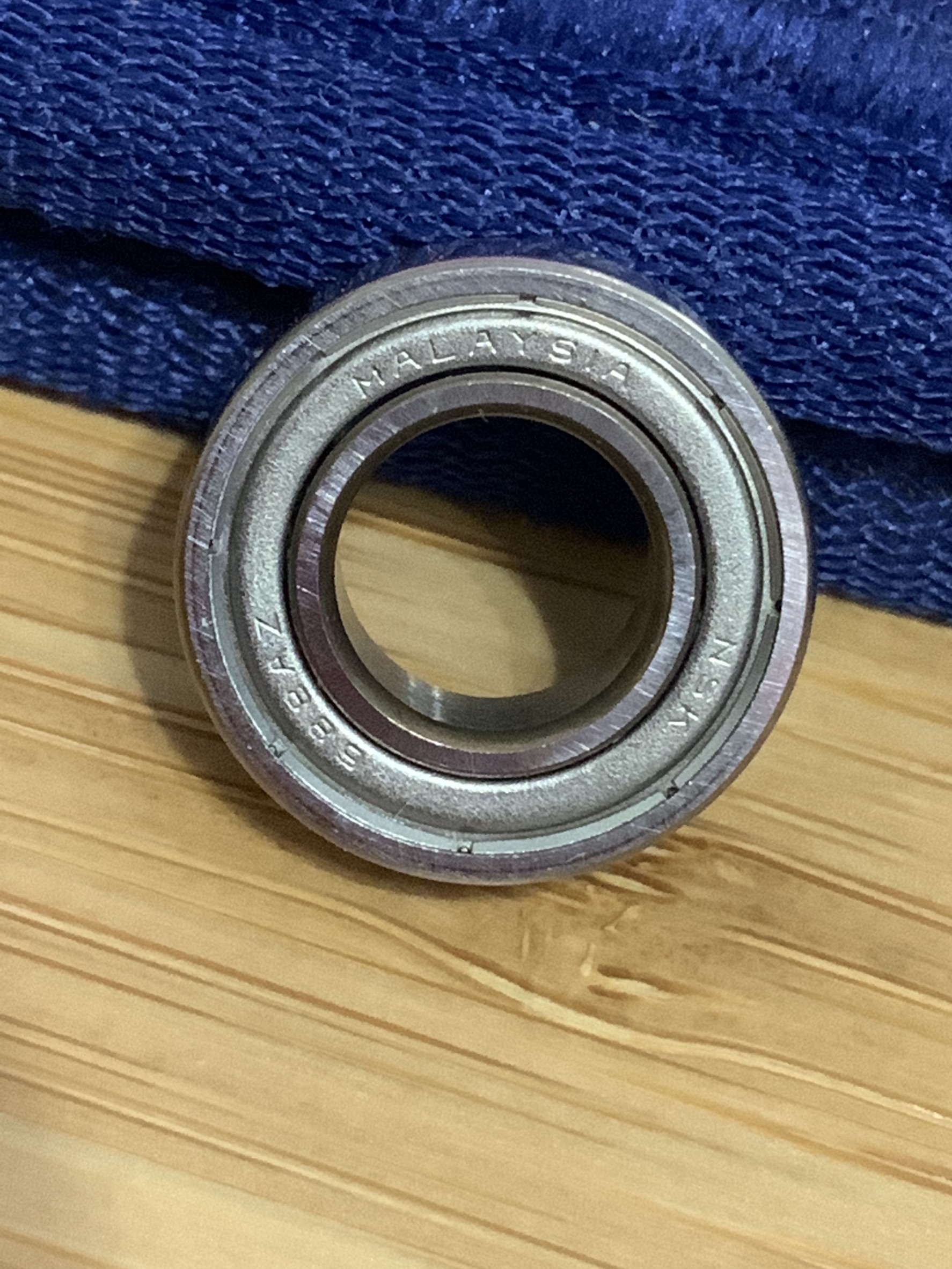 2 ชิ้น F688 ZZ ( 8x16x5 mm.) Steel Miniature Flanged Ball Bearing 688 ...
