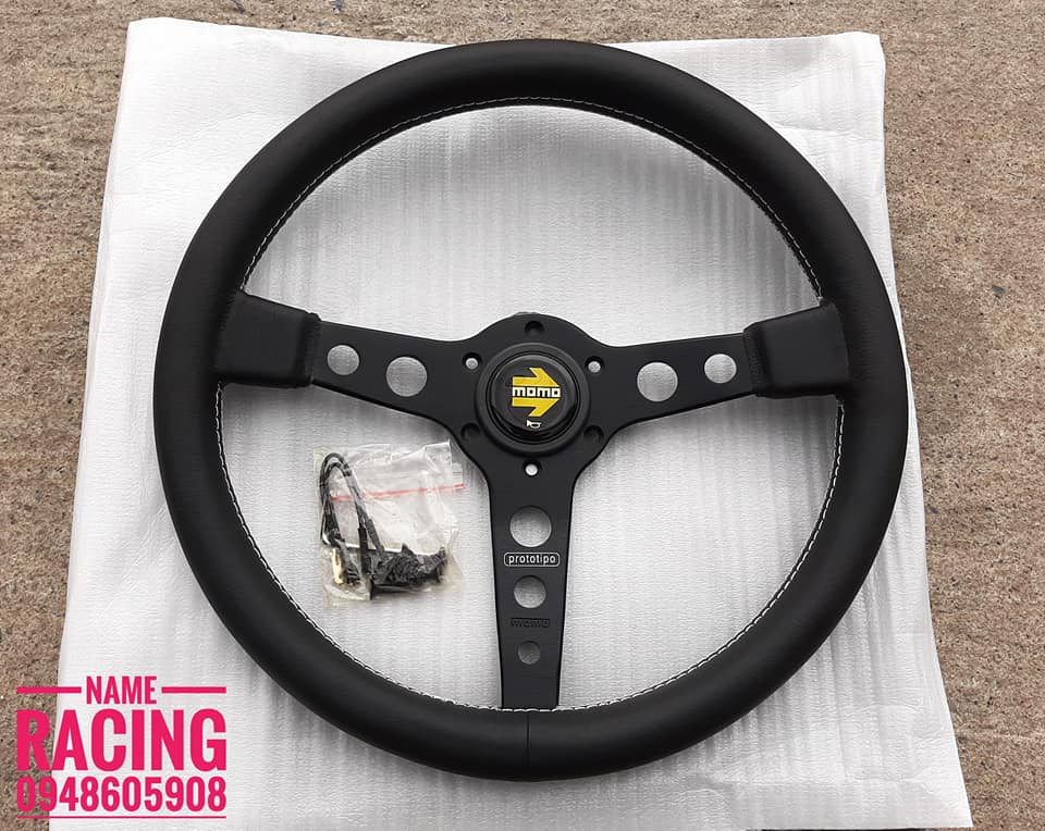 พวงมาลัย MOMO prototipo retro งาน 10a ก้านดำ - NameRacing - ThaiPick