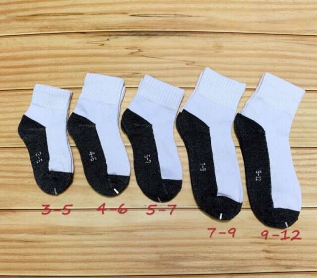 JAPATA ถุงเท้านักเรียน สีขาวพื้นเทา ข้อกลาง ราคาต่อคู่A006 - JAPATA ...