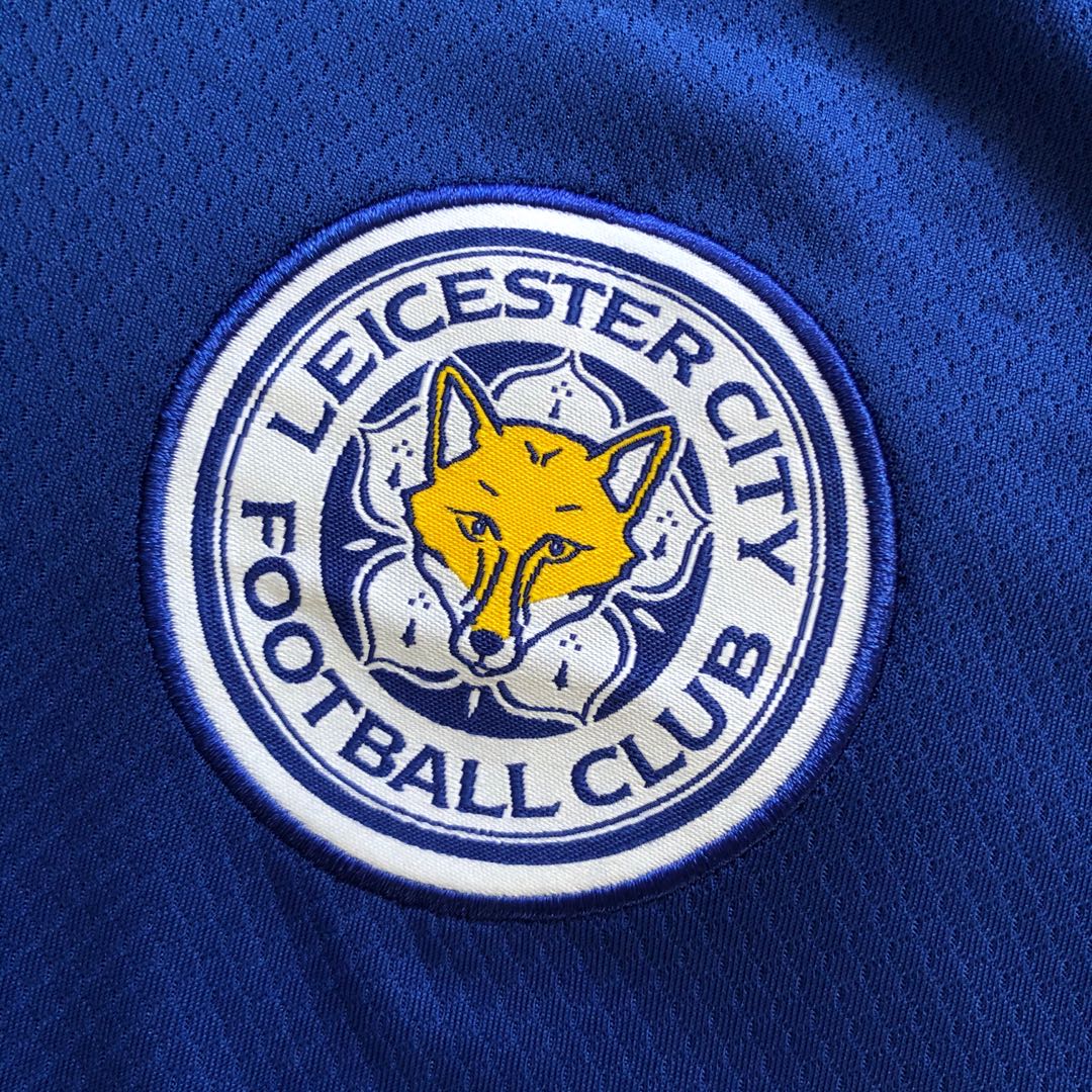 [พร้อมส่งในไทย][ติดตามเราและรับบัตรกำนัล ] เสื้อฟุตบอล Leicester City ...