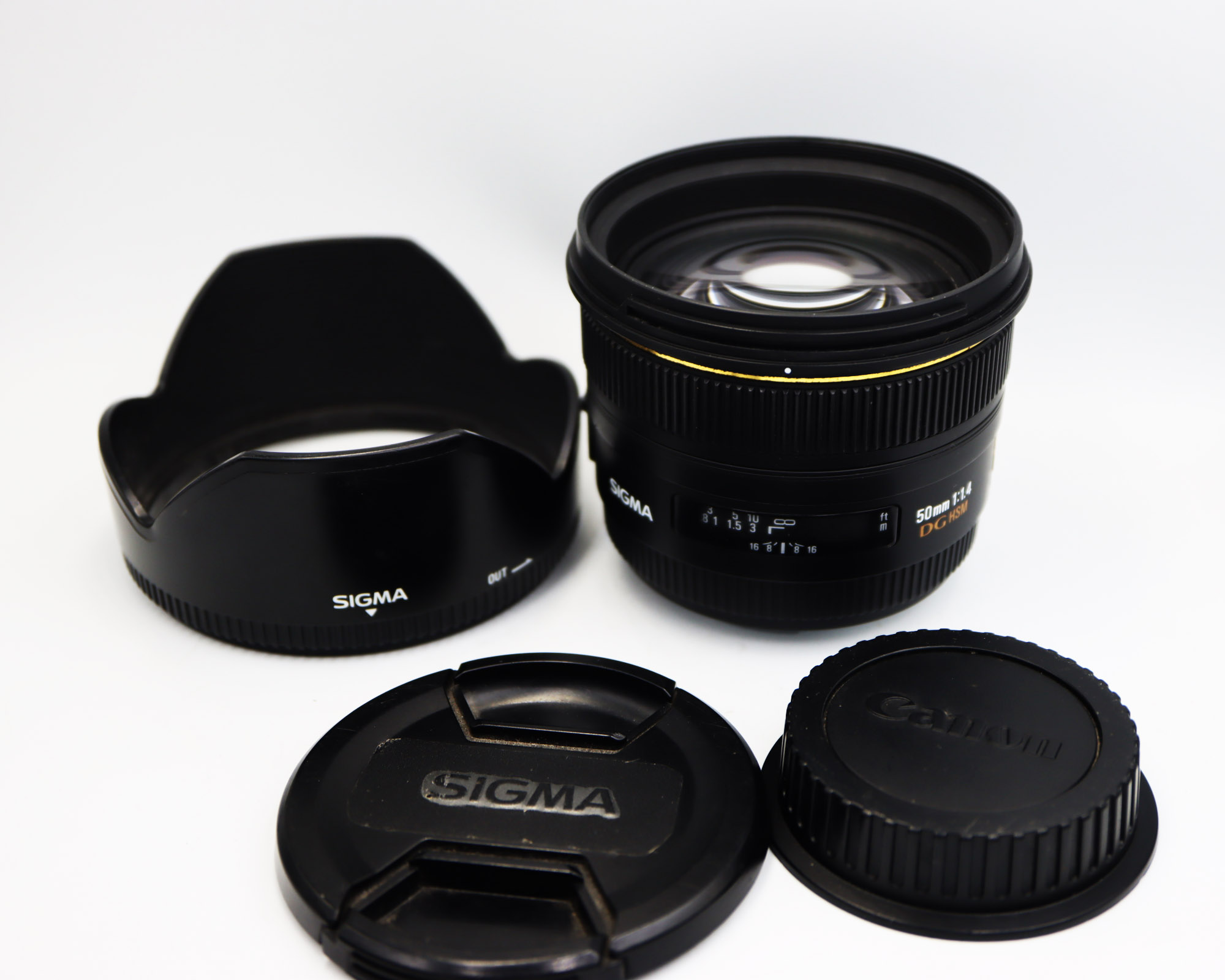 Sigma 50mm f/1.4 EX DG HSM ออโต้โฟกัส เป็น เลนส์ มาตรฐาน ที่ให้รูรับแสงสูงสุดf/1.4 เป็นเลนส์ ที่ ...