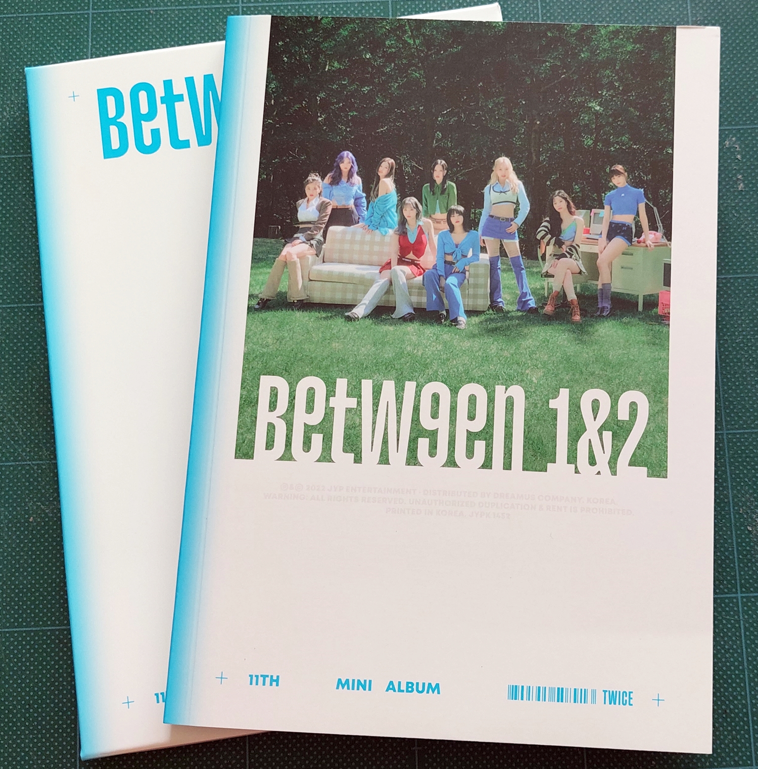อัลบั้ม เปล่า TWICE - BETWEEN 12 Album แกะแล้ว ไม่มีการ์ด ไม่มีโปสเตอร์ ...