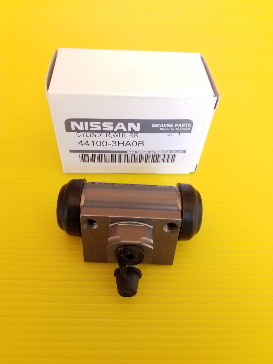 กระบอกเบรคหลัง แท้ นิสสัน อัลเมร่า#44100-3HA0B - onlineautoparts - ThaiPick