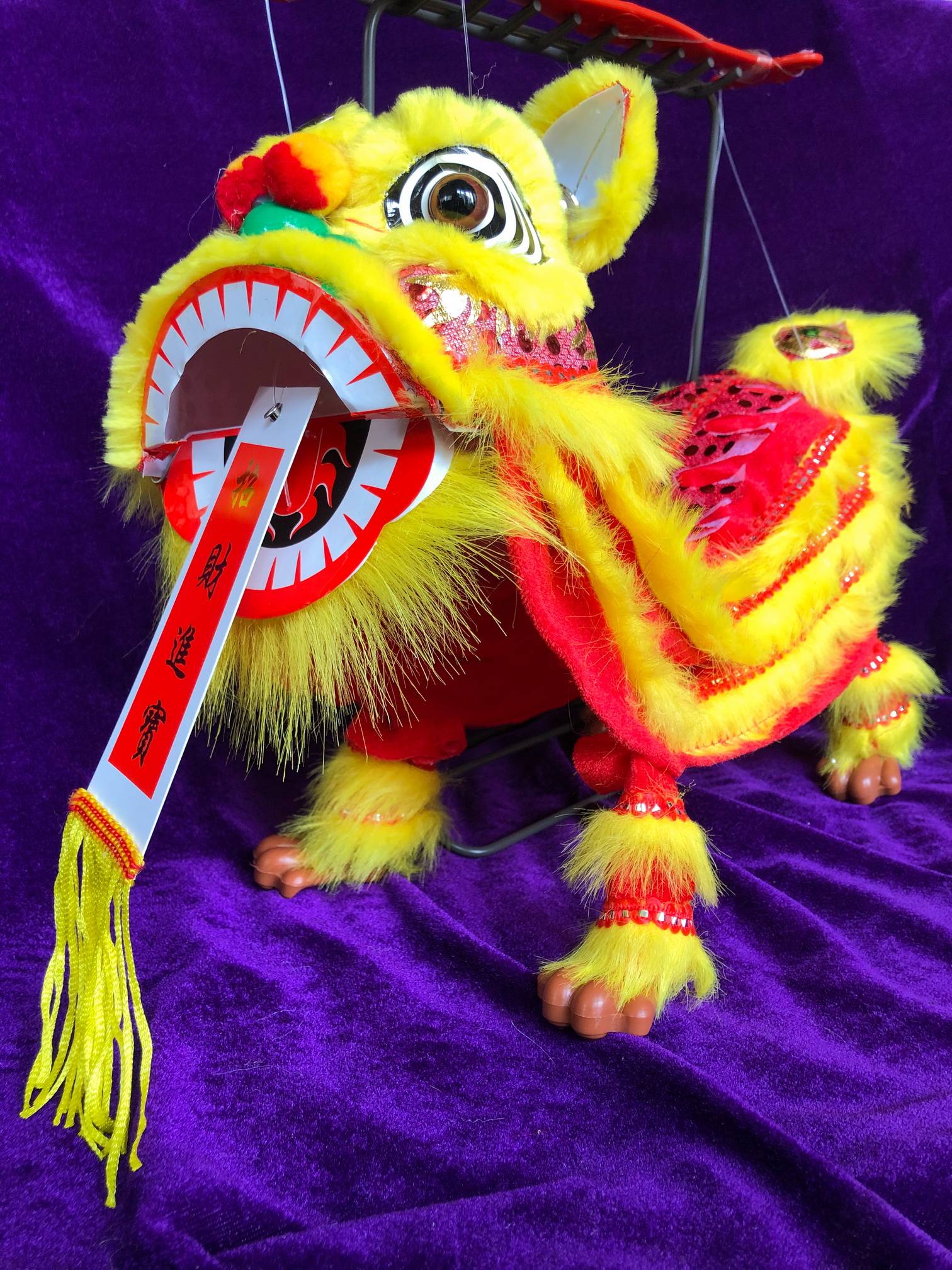 Marionette Lion Danceหุ่นกระบอกสิงโตhandmade cardboard lion dance head ...