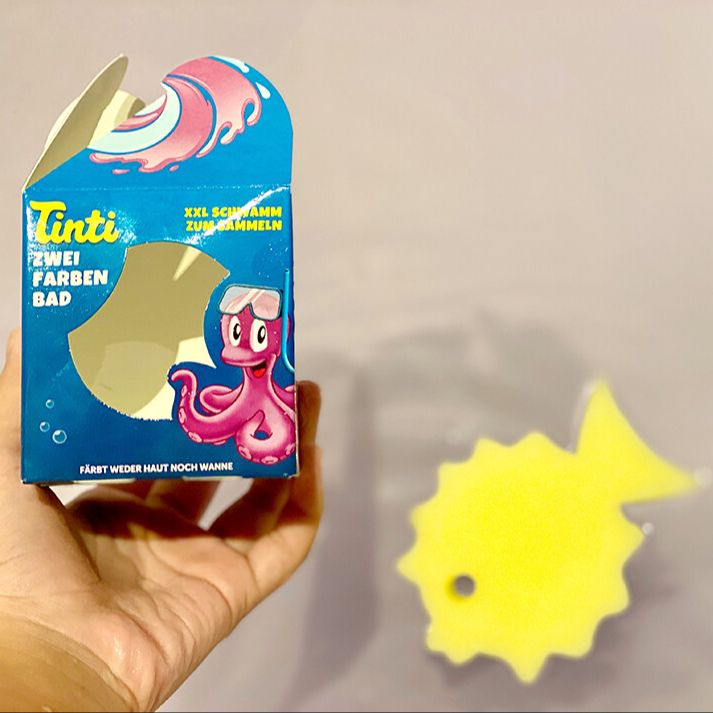 TINTI® บาธบอมบ์ 2 สี ลูกใหญ่ มีของเล่นด้านใน เปลี่ยนสีน้ำ สำหรับเด็ก ...