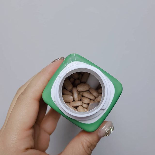 พร้อมส่ง VITAL Beautie x Hello Kitty Body Fat Control Metagreen Slim ...