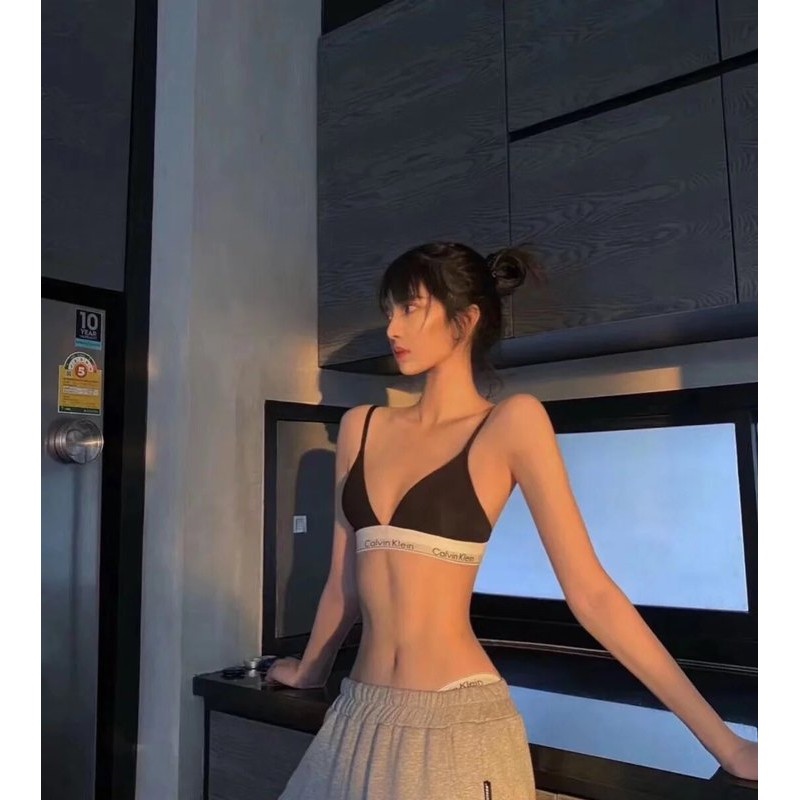 ลดล้างสต๊อก ส่วนลด 50 สำหรับคุณ Calvin Klein underwearชุดชั้นในผู้หญิงCK เนื้อผ้าดี(2ชิ้น) เนื้อ ...