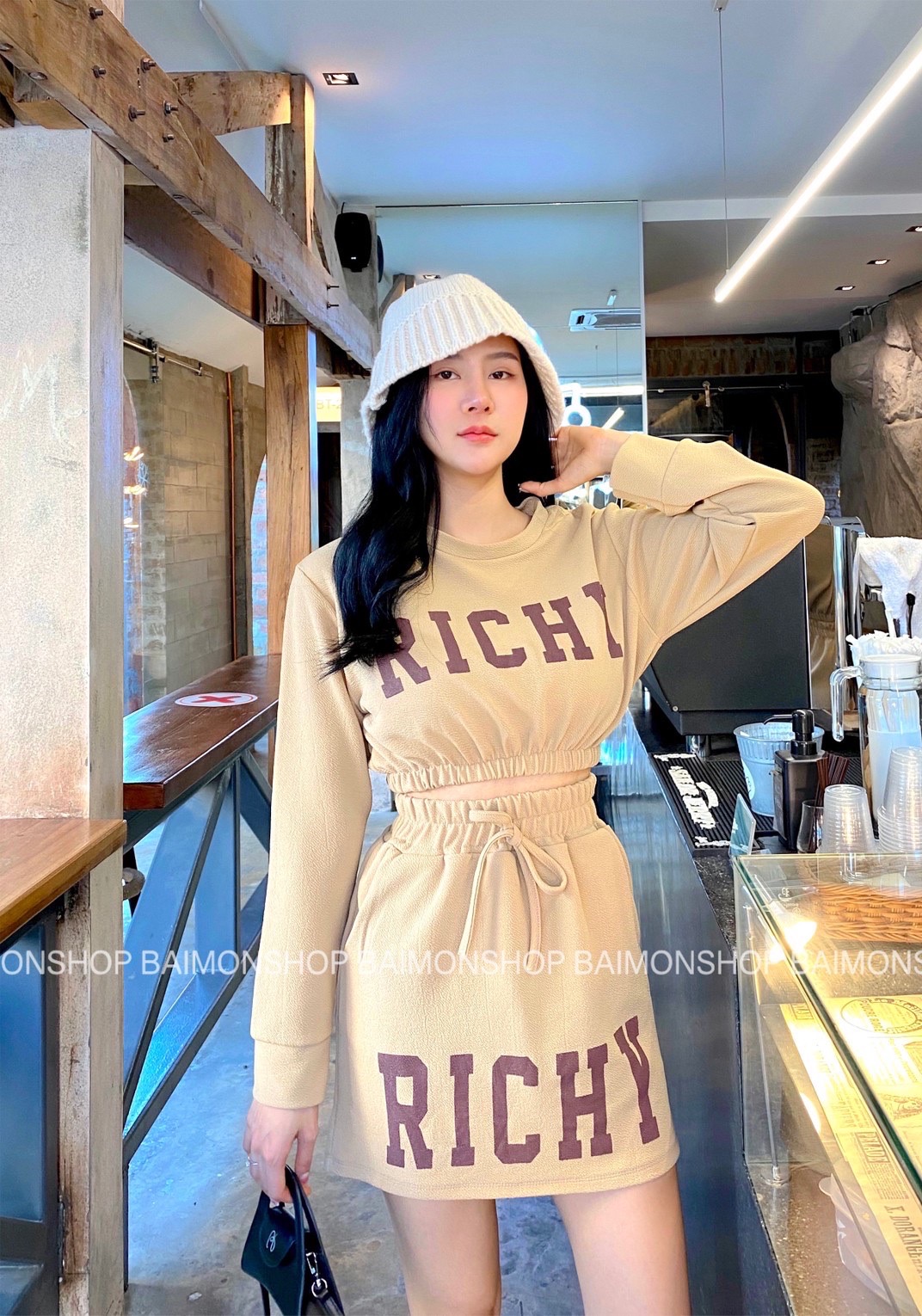 Sirawan ชุดเซต2ชิ้น เสื้อคอกลมแขนยาวเอวจั๊ม+กระโปรงสั้นทรงตรงเอวยางยืด ชิคๆเท่ๆเก๋ๆ ใส่สบาย ...