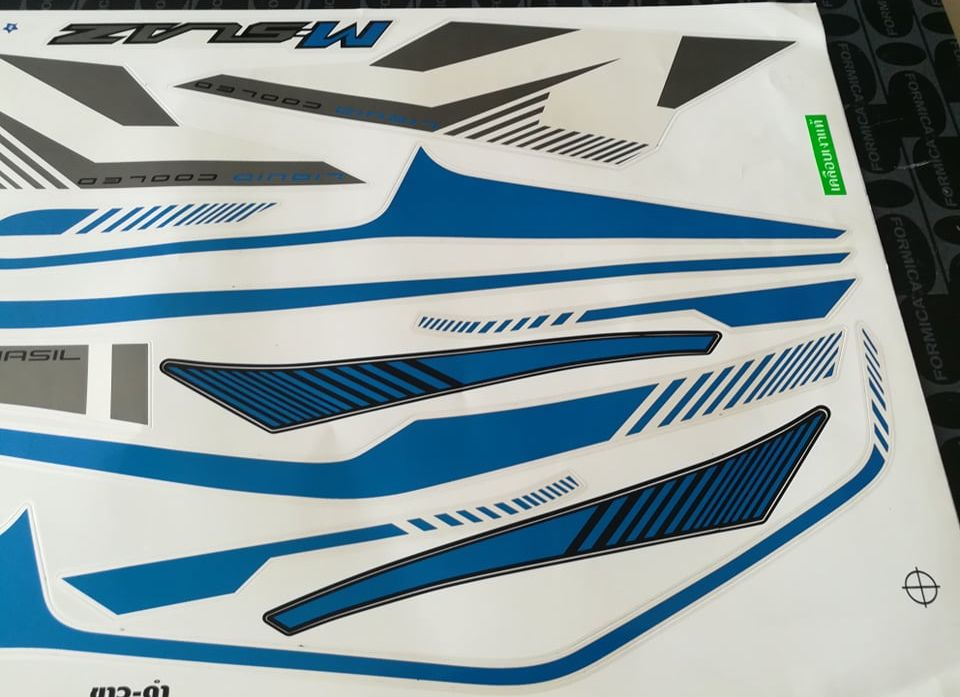 สติ๊กเกอร์ YAMAHA M SLAZ เอ็มสแลช สีขาวดำ ปี 2018 รุ่น 3 สีสวยคุณภาพดี ...