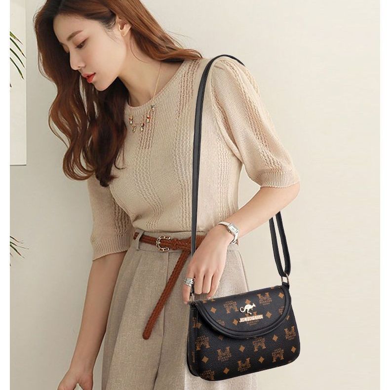 (จัดส่งทันที) คาดอดผญ กระเป๋าคาดเอวผญ กระเป๋าสะพายผญ18 กระเป๋าแฟชั่น ...