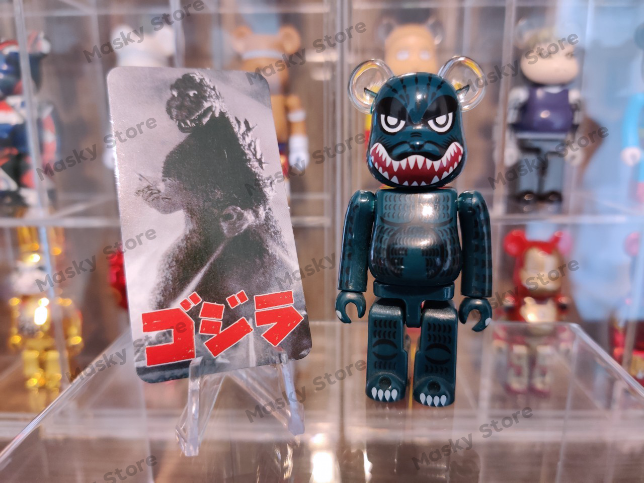 (ของแท้) Bearbrick series 28 Godzilla 100% แบร์บริค พร้อมส่ง Bearbrick ...