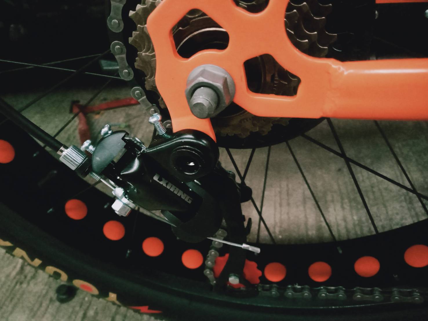 Gorilla Fat bike รุ่น SUMO วงล้อ26 นิ้ว เฟรมเหล็ก 7 สปีด ดิสเบรคหน้า ...