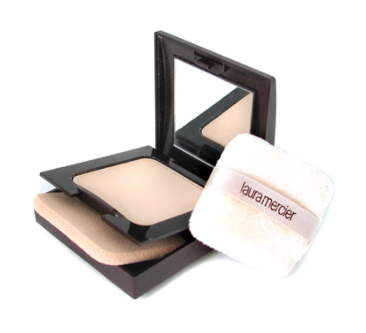 Laura Mericer แป้งผสมรองพื้น Foundation Powder No.03 ปกปิดจุดบกพร่องบน ...