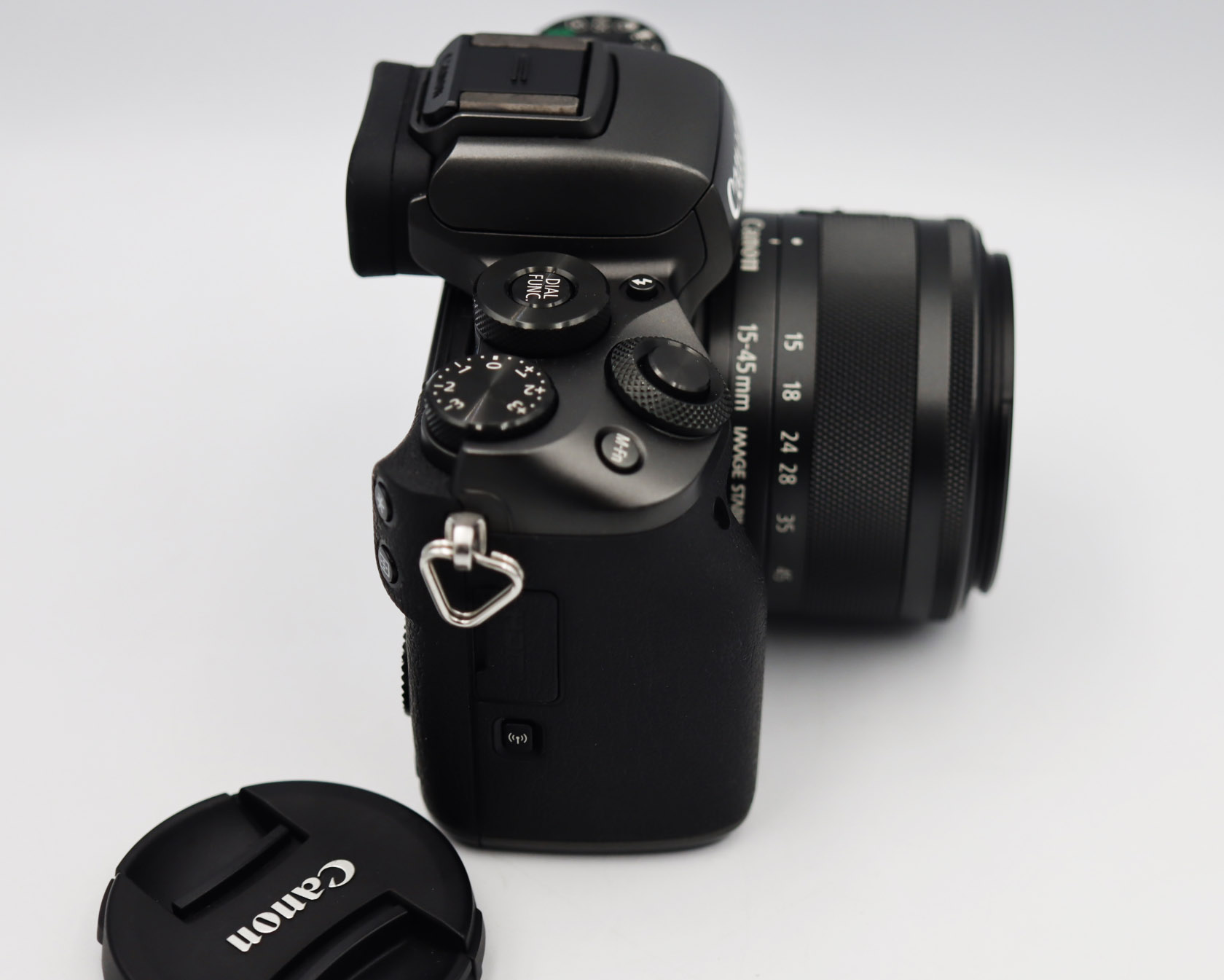 Canon EOS M5 Wi-Fi NFC Bluetooth LE Camera Canon 15-45mm IS STM Lens ...