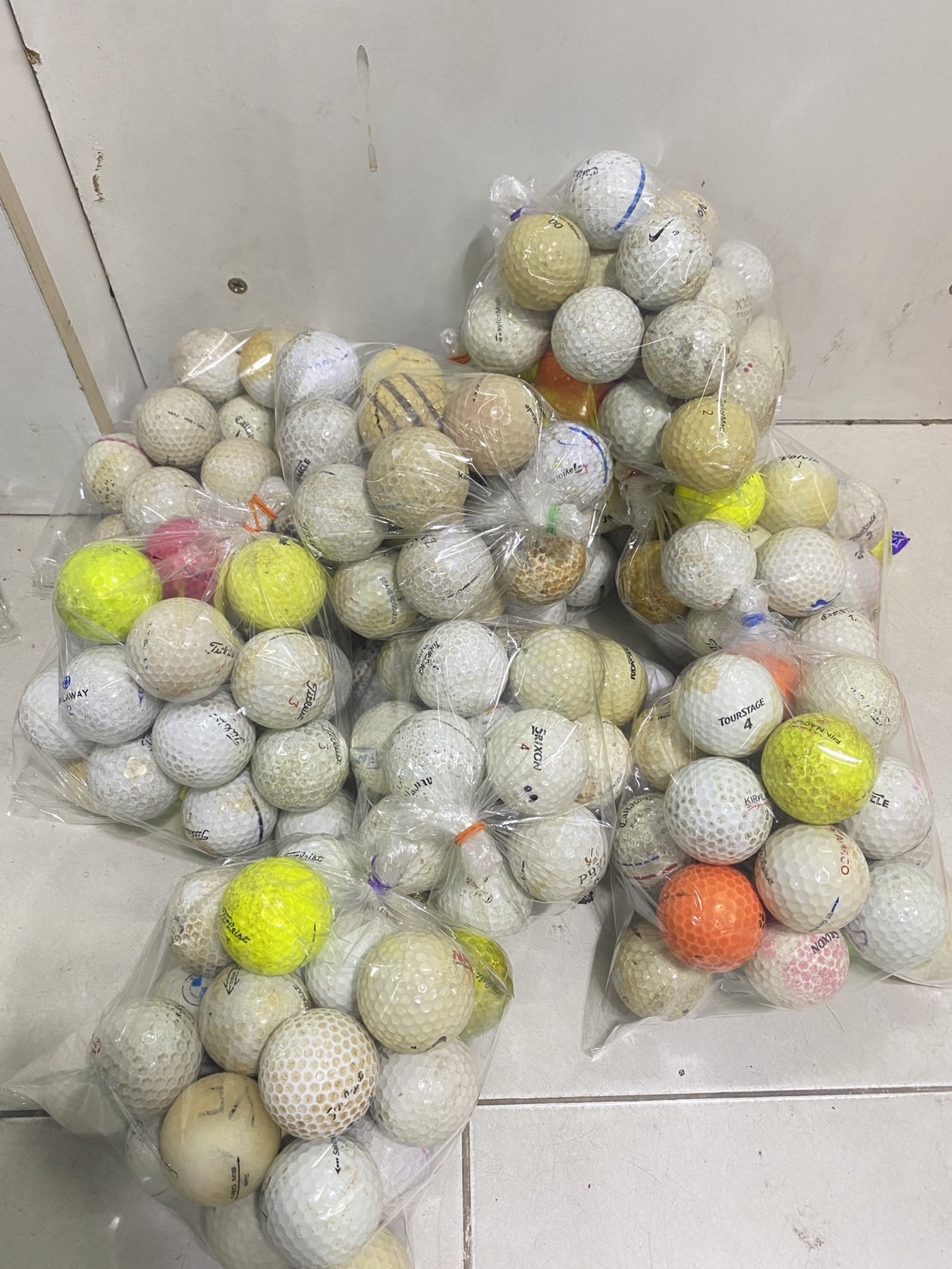 Cheap golf ball grade is not beautiful there are both real balls and ...