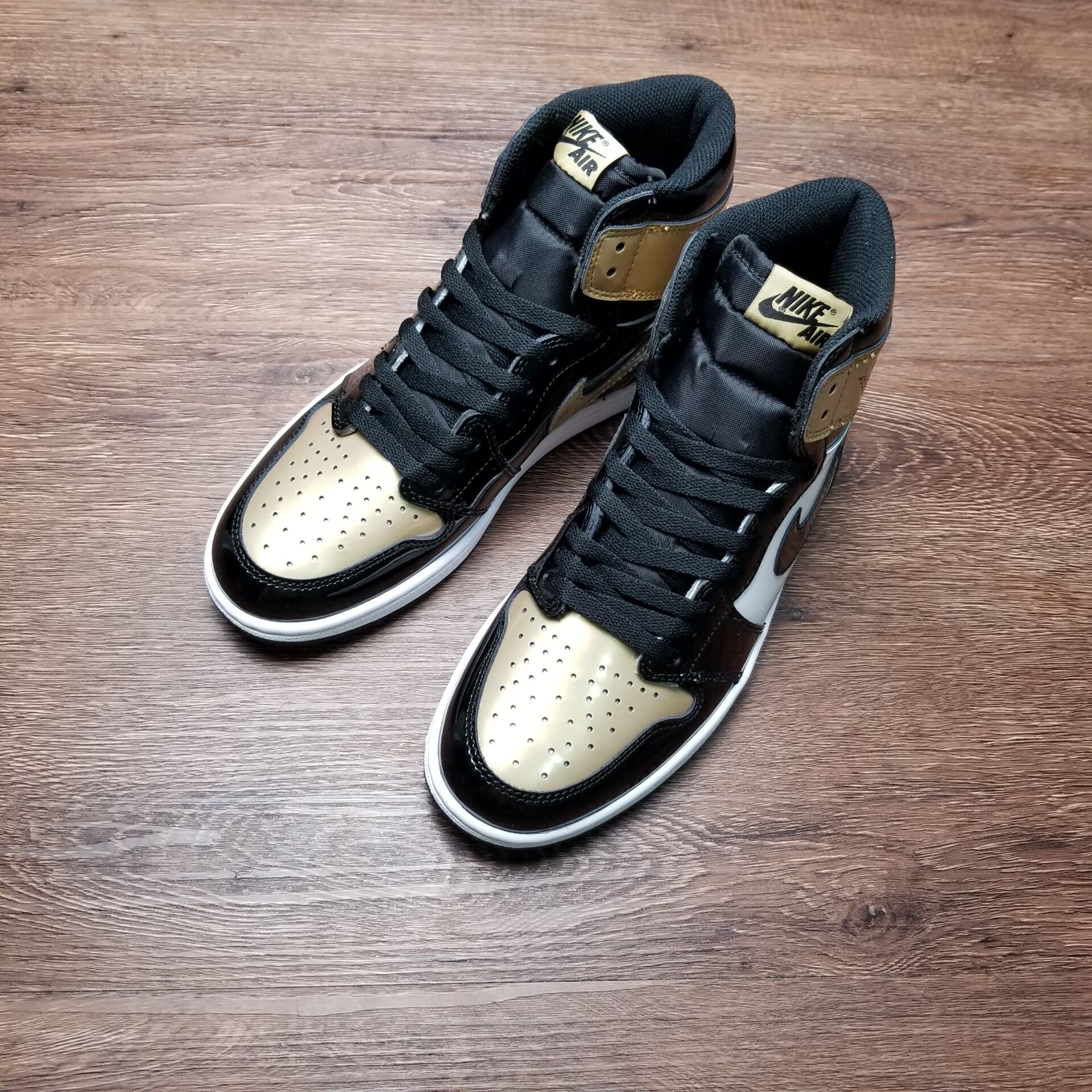 〖Official Genuine〗NIKE AIR JORDAN 1 MID AJ1 Men's Sports Basketball ...