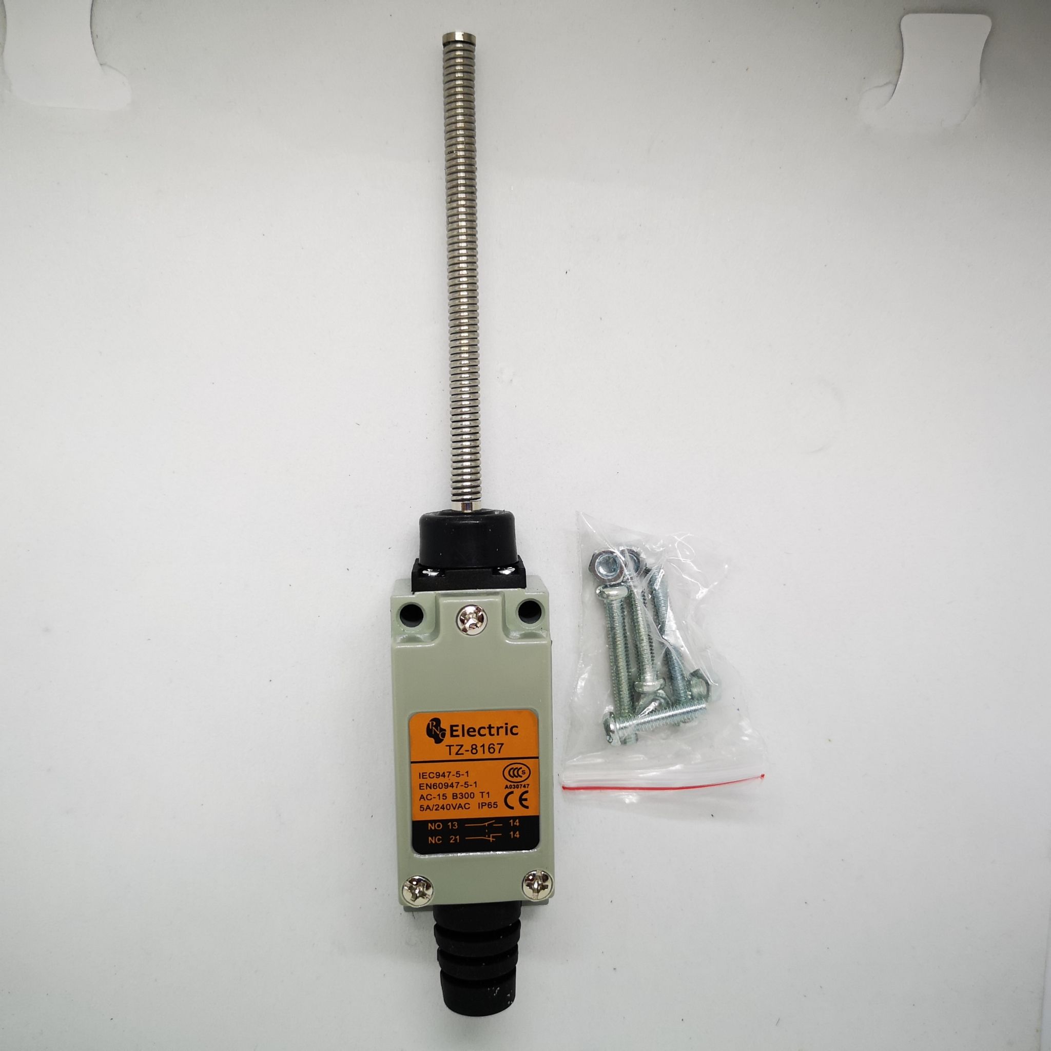 TZ-8167 Limit Switch ลิมิตสวิทช์ 8167 5A / 240VAC 1NO, 1NC ยี่ห้อ PNC(ของแท้) | Lazada.co.th