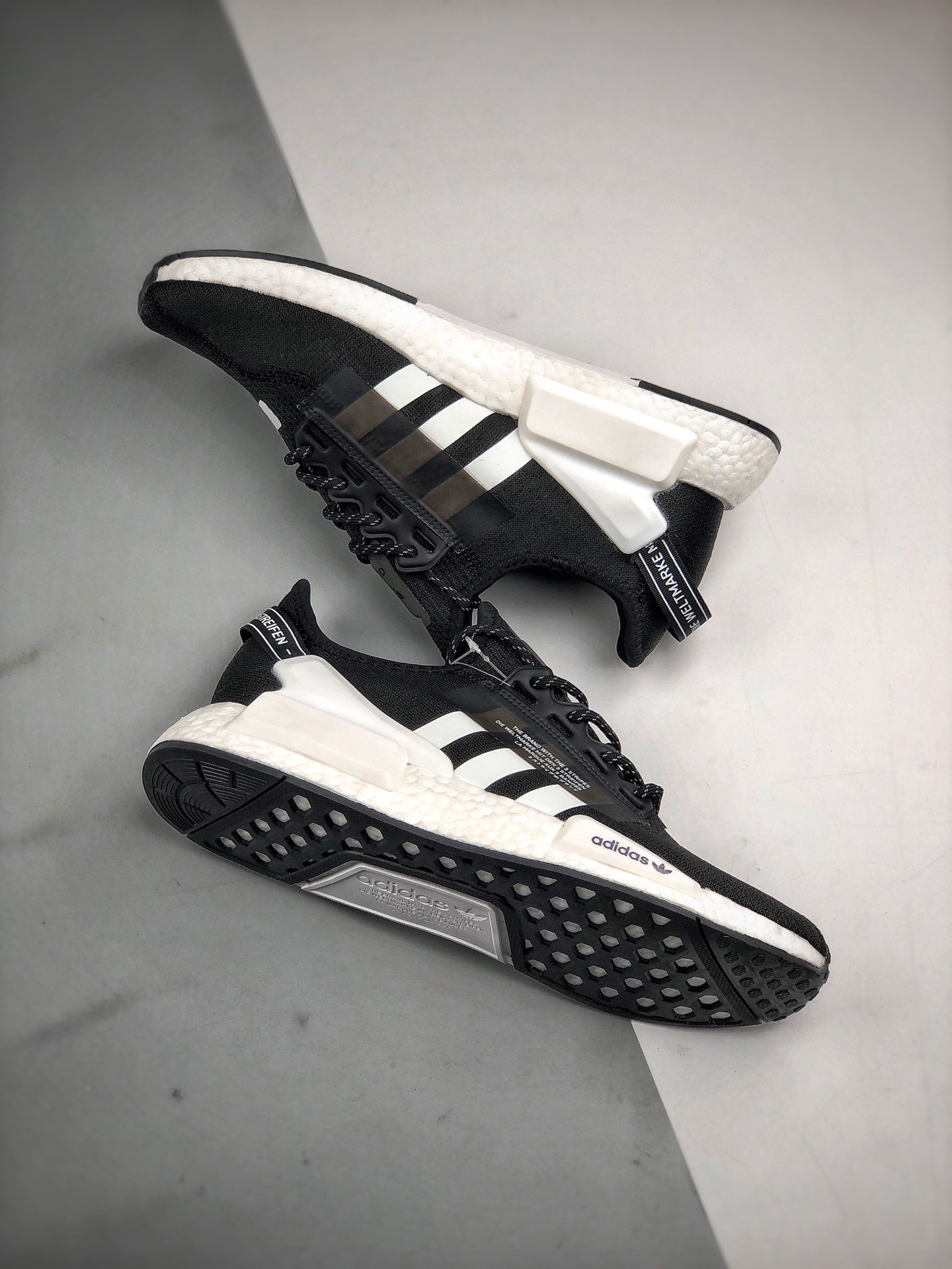 Adidas NMD R1 running shoe running shoes outdoor 2020 hot sales shoes ...