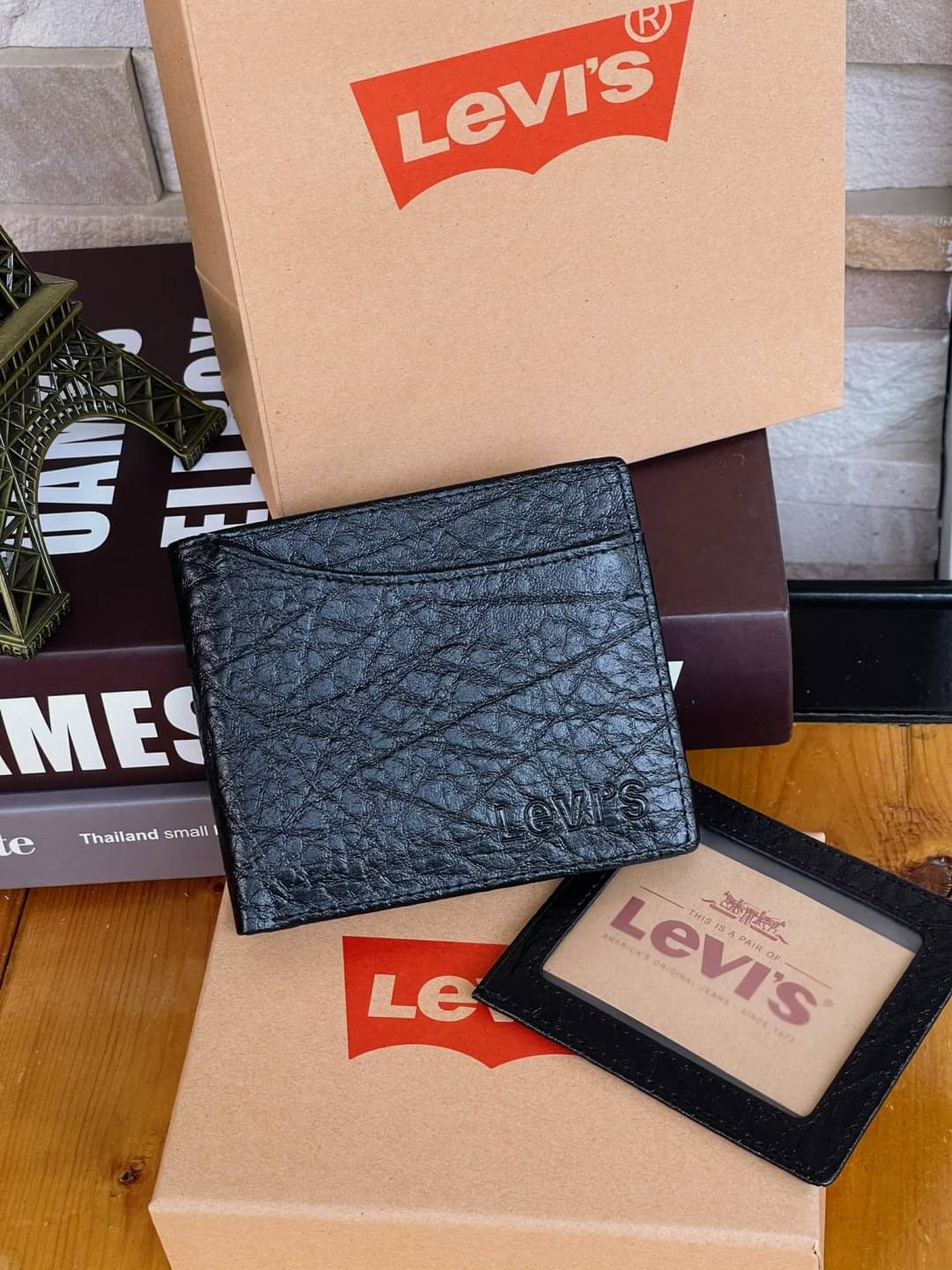 กระเป๋าสตางค์Levis Mens Short Wallet Gift Box กระเป๋าหนังสไตล์เรียบง่าย ...