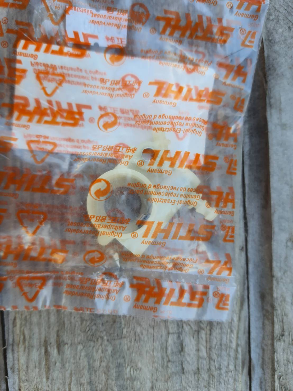 ปั้มน้ำมันเลี้ยงโซ่ stihl ms 194T เเท้ - Mr.equipment Chiang Rai - ThaiPick