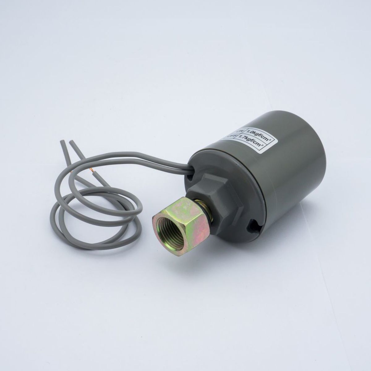 POLO สวิทช์แรงดันปั๊มน้ำ ทรงกระบอก ( Pressure Switch ) รุ่น PC-3B 1.0-1 ...