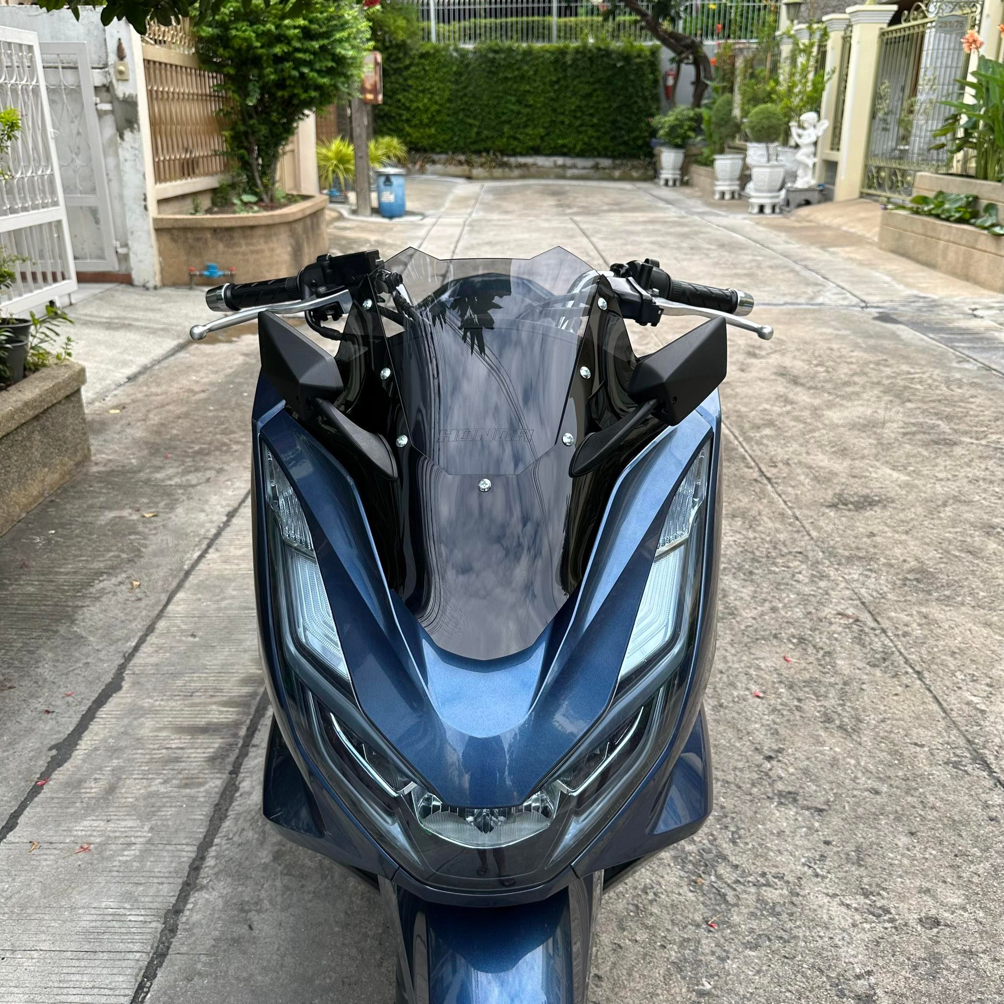 ชิวหน้าPCX160 ชิวสองขั้นV5 (แถมฟรีกระจกติดชิว) ปี2021 ทรงซิ่ง ชิวแต่ง ...