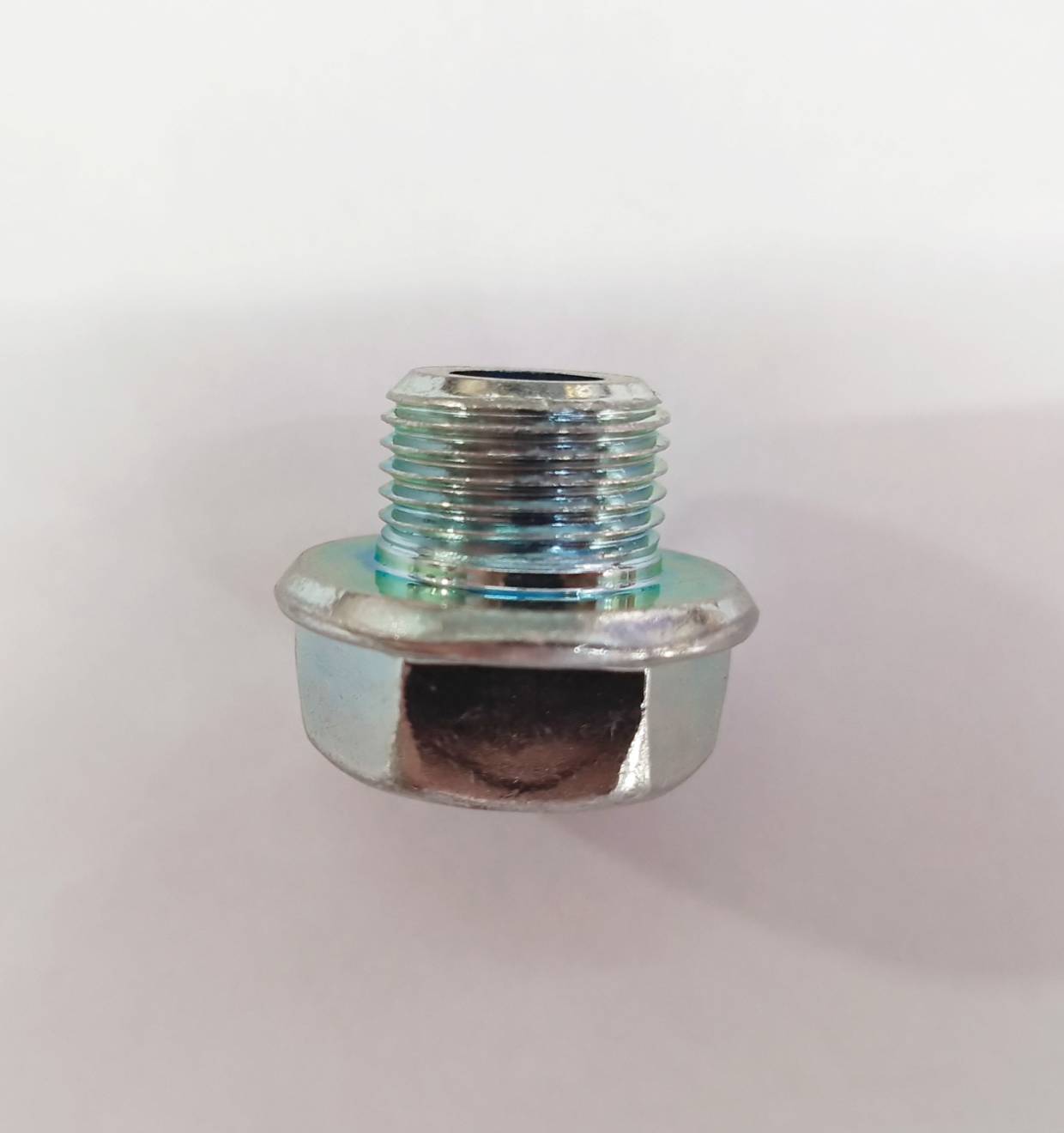 น๊อตถ่ายน้ำมันเครื่อง/น้ำมันเกียร์/น้ำมันเฟื่องท้าย HINO SZ341-18014 เ ...