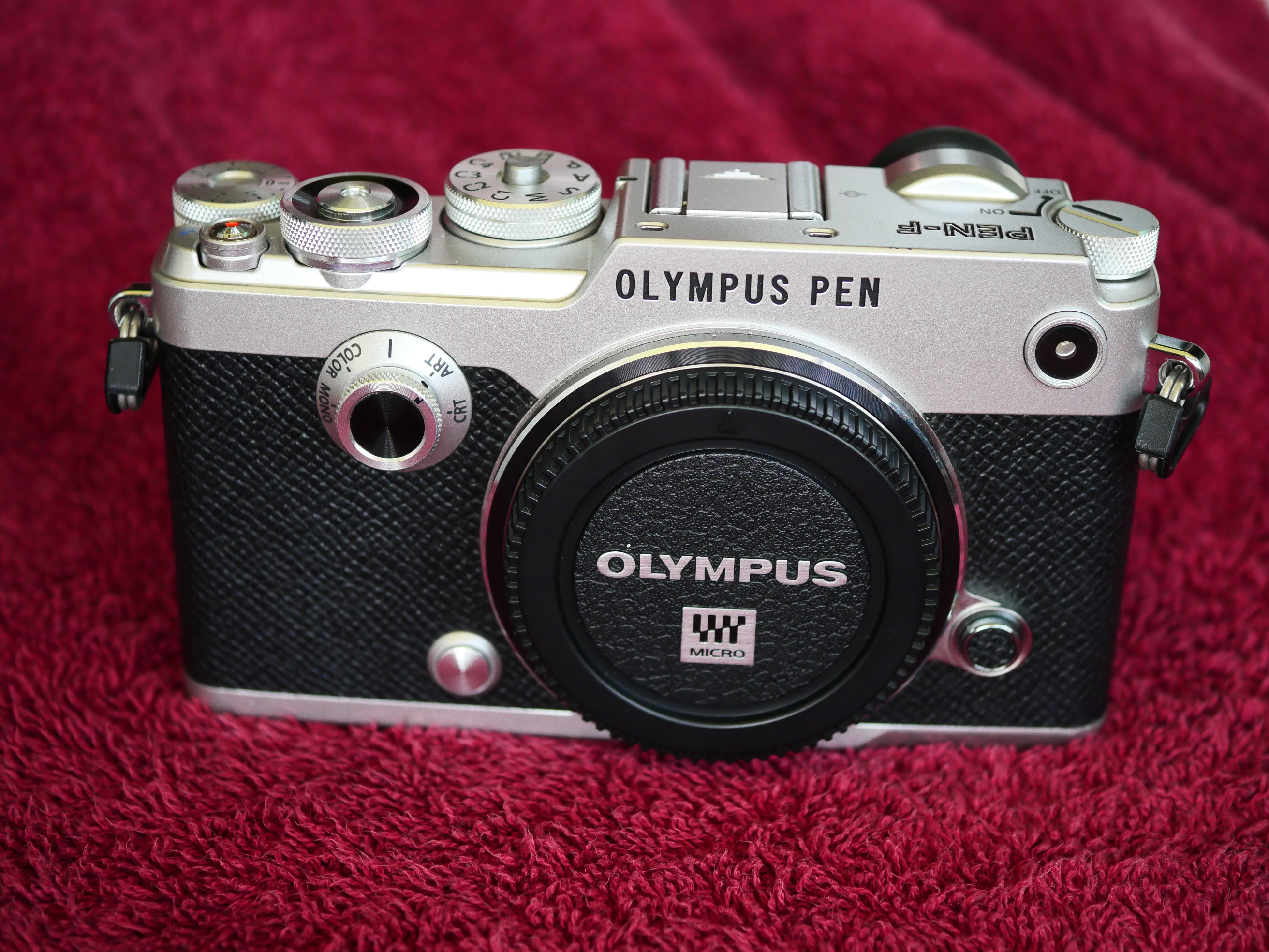 OLYMPUS PEN-F 50MP High Res Shot Mode, Wi-Fi Mirrorless Digital Camera ...