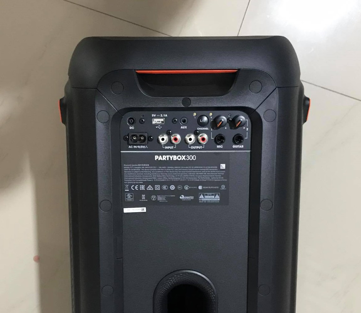 ลำโพงบลูทูธ PARTY BOX 300 ขนาดลำโพง 6 นิ้วBOO เชื่อมต่อบลูทูธ - VCC ...