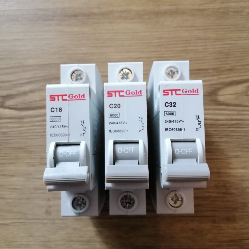 ลูกเซอร์กิตเบรคเกอร์ ยุโรป STC GOLD ลูกละ100 มีขนาด C16 C20 C32 แบบขาเกี่ยวล๊อค - Kphomemart ...