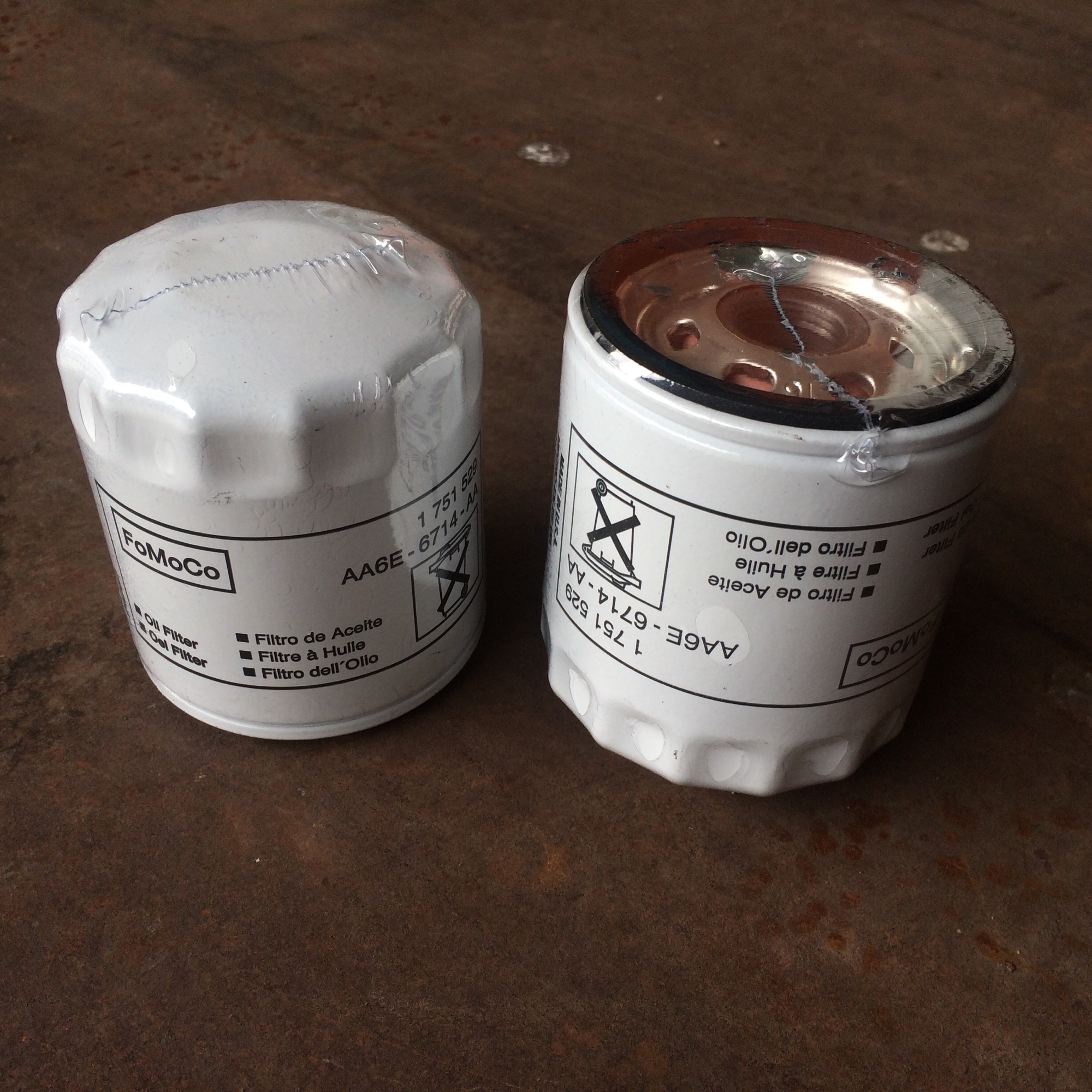 ไส้กรองน้ำมันเครื่อง แท้ Fiesta 1.6 1.5 1.4cc FORD FOCUS MONDEO ฟอร์ด ...