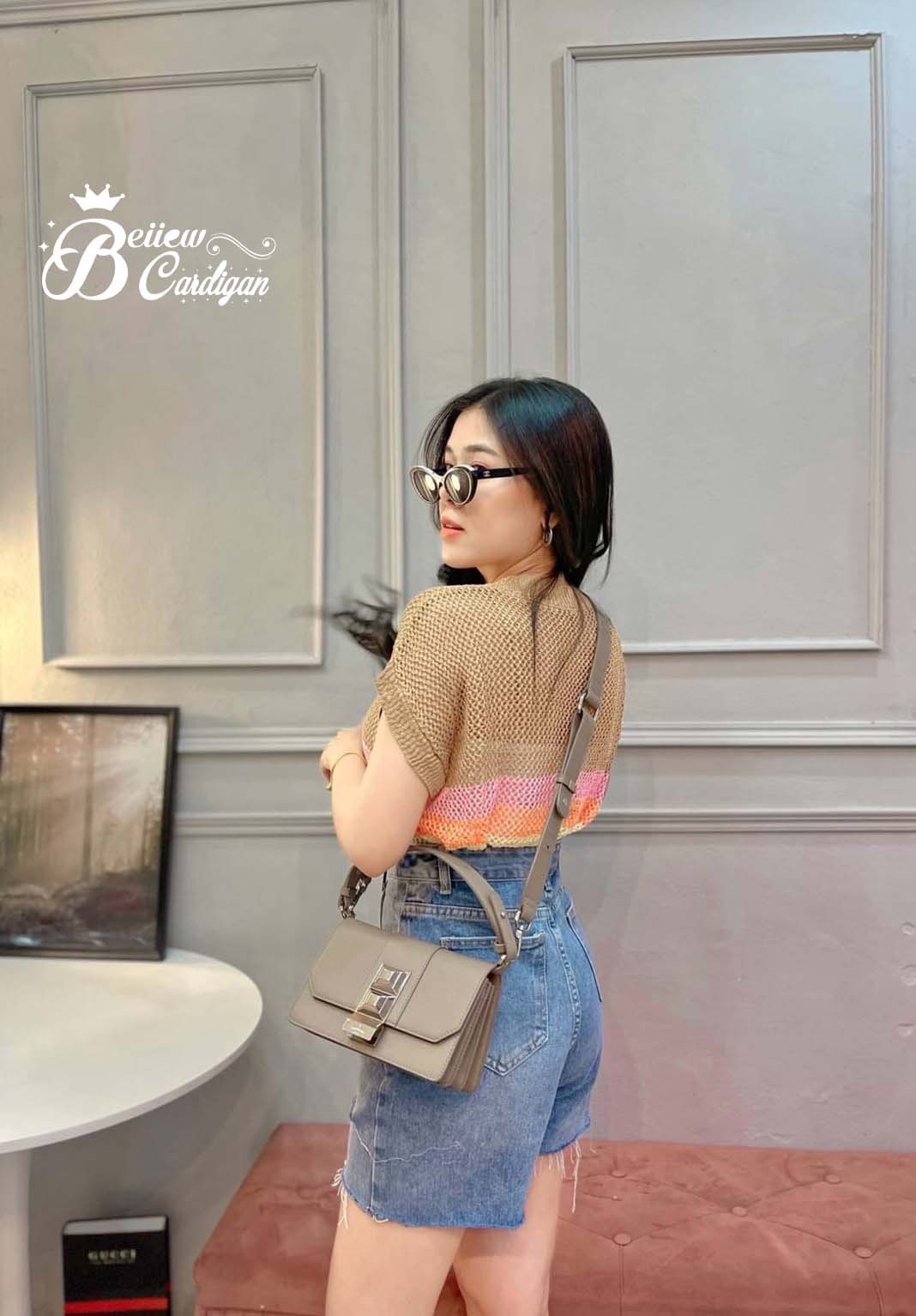 BW.warisara????สวยงามตามกระแสงานเสื้อแขนสั้นงานผ้าทอตาข่ายฉลุ สลับคาดสลับสี เป็นงานผ้าไหมพรม งาน ...