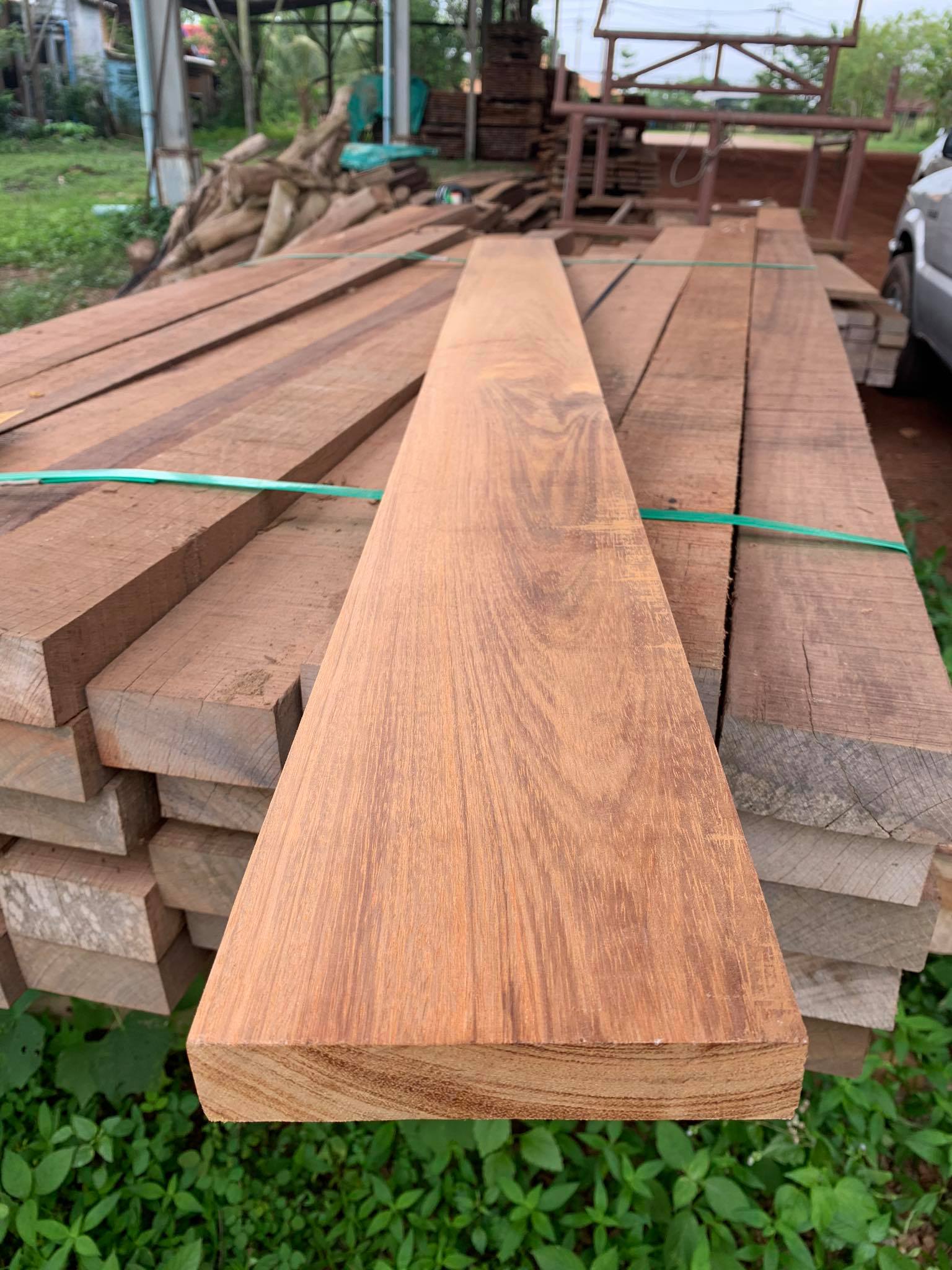 ไม้ตะเคียน(Wood)ขนาด1.5" x 6"ชื่อไม้Merawan Wood มีสีเหลืองขาวนวลลายไม้ ...
