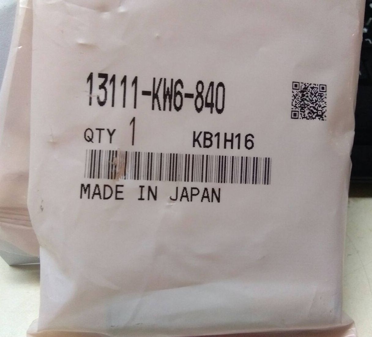 สลักลูกสูบ สำหรับรถรุ่น NSR150SP อะไหล้แท้ Honda รหัส 13111-KW6-840 รับ ...