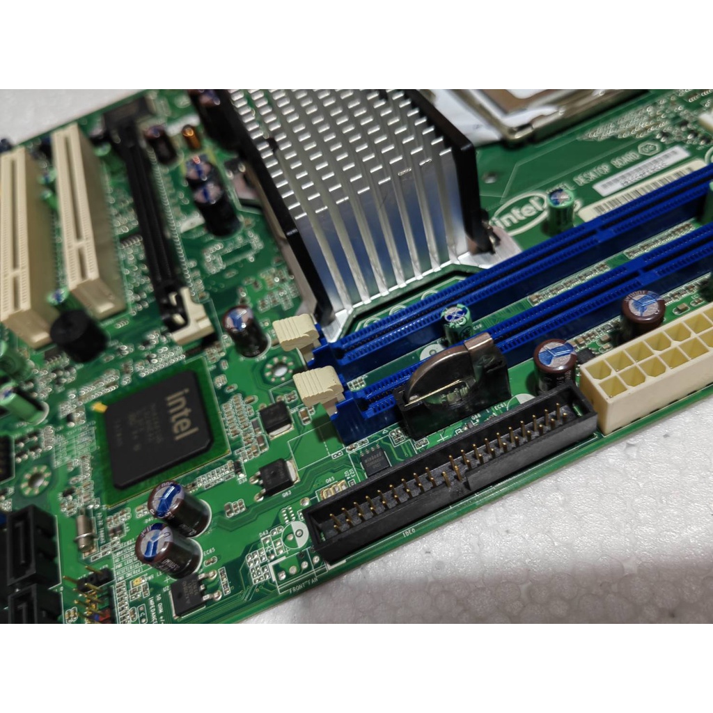 แบบใหม่ เมนบอร์ด(mainboard) Intel DG41RQ (socket 775) - FiiyHBfD - ThaiPick