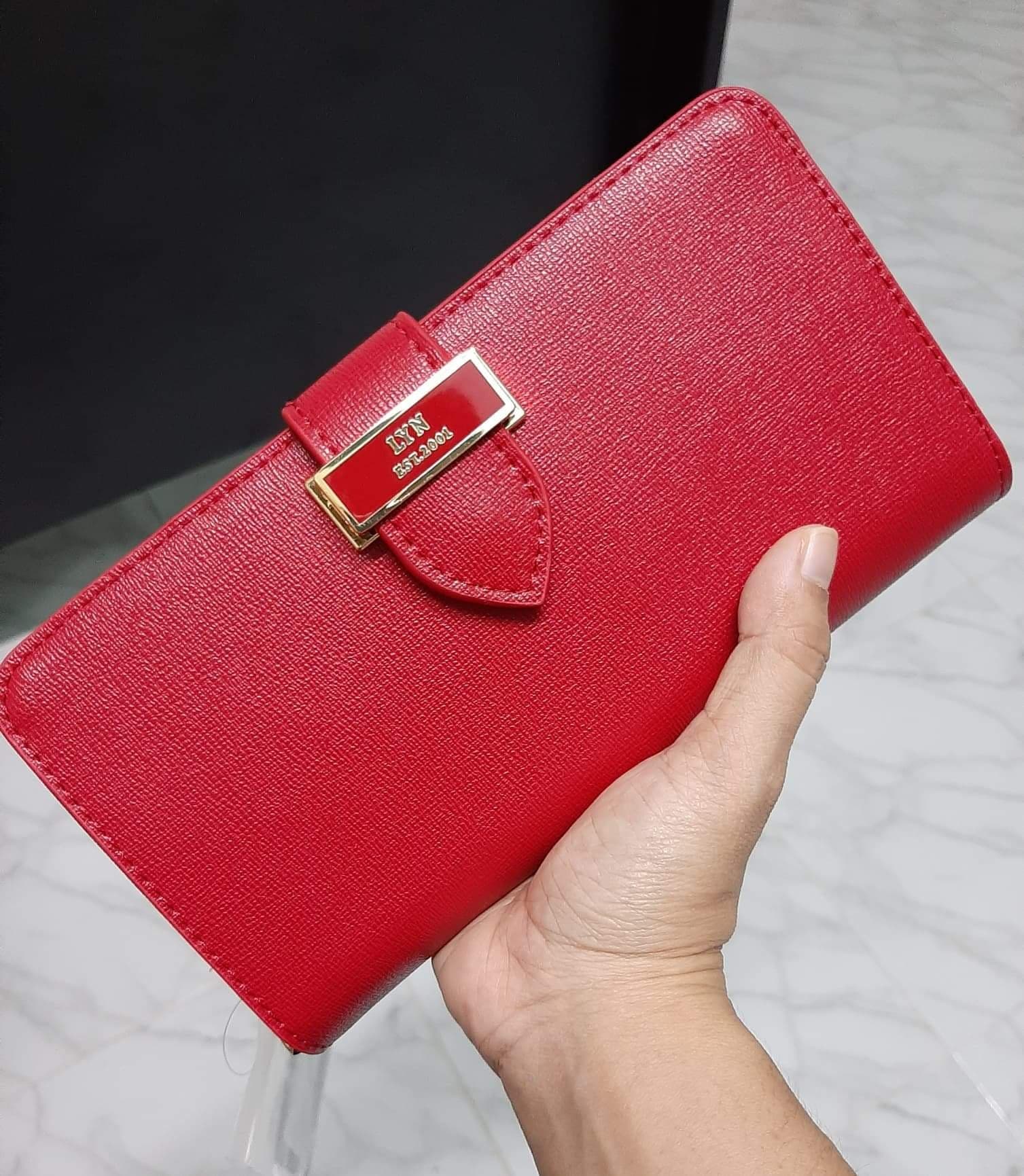ใหม่ ! กระเป๋า LYN กระเป๋าลินน์ LYN wallet กระเป๋าสตางค์ กระเป๋าตัง ...