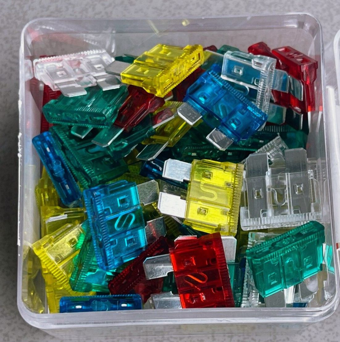 ฟิวส์รถยนต์OSWA แท้ ฟิวส์เสียบ(รวมเบอร์ 100ชิ้น) OSWA 10A,15A,20A,25A ...