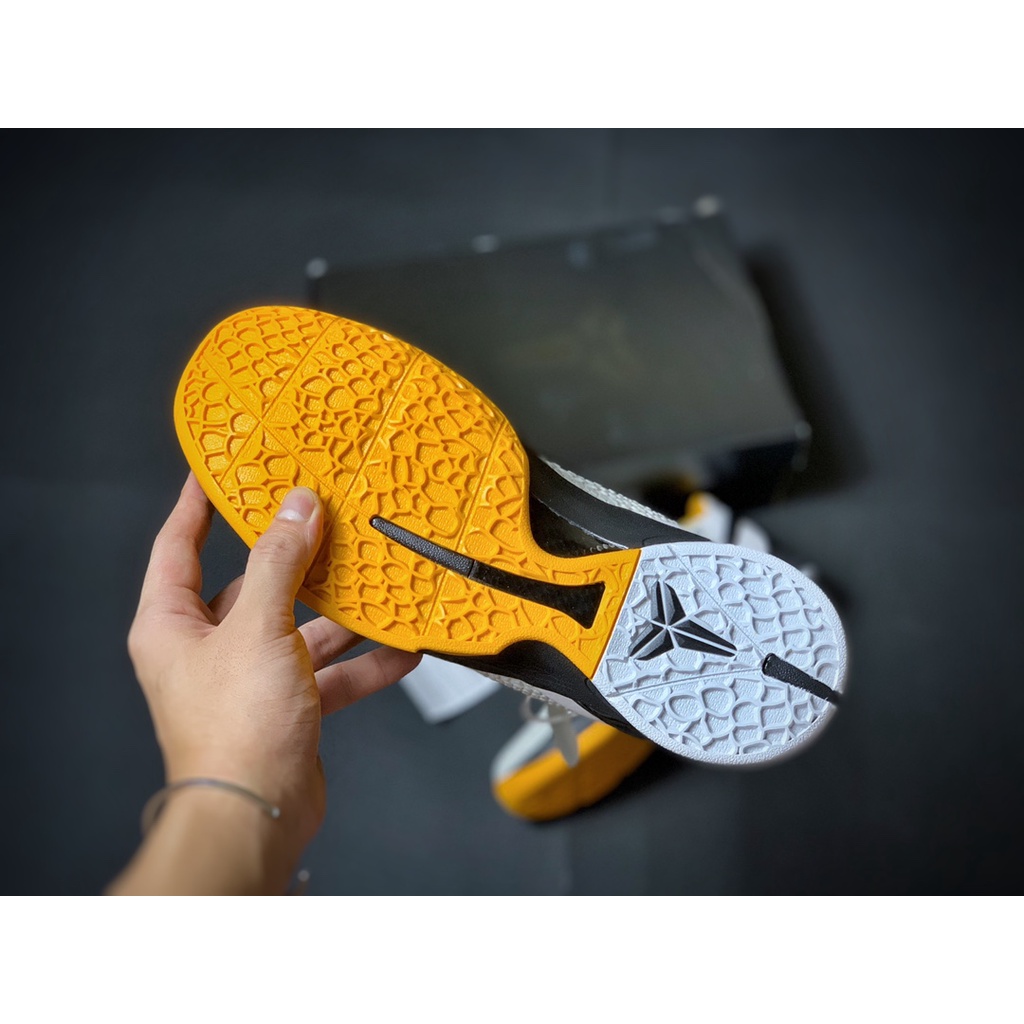 Original Kobeesˉ 6 Pro tro White Delˉ Solˉ Black White And Yellow Mens ...