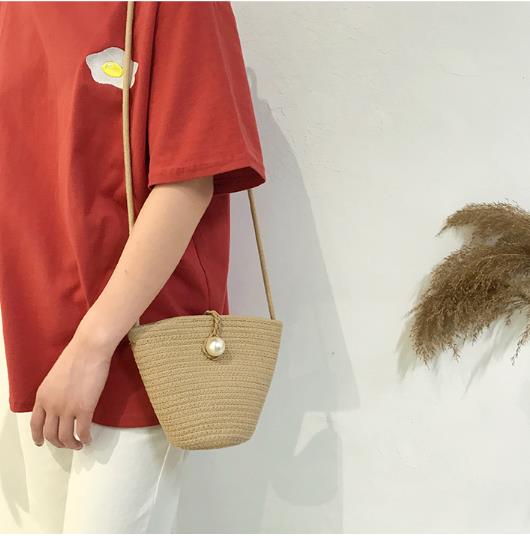 ♚ กระเป๋าสาน แบบสะพายข้าง ทรงกล่อง น่ารัก - hdgdgd - ThaiPick