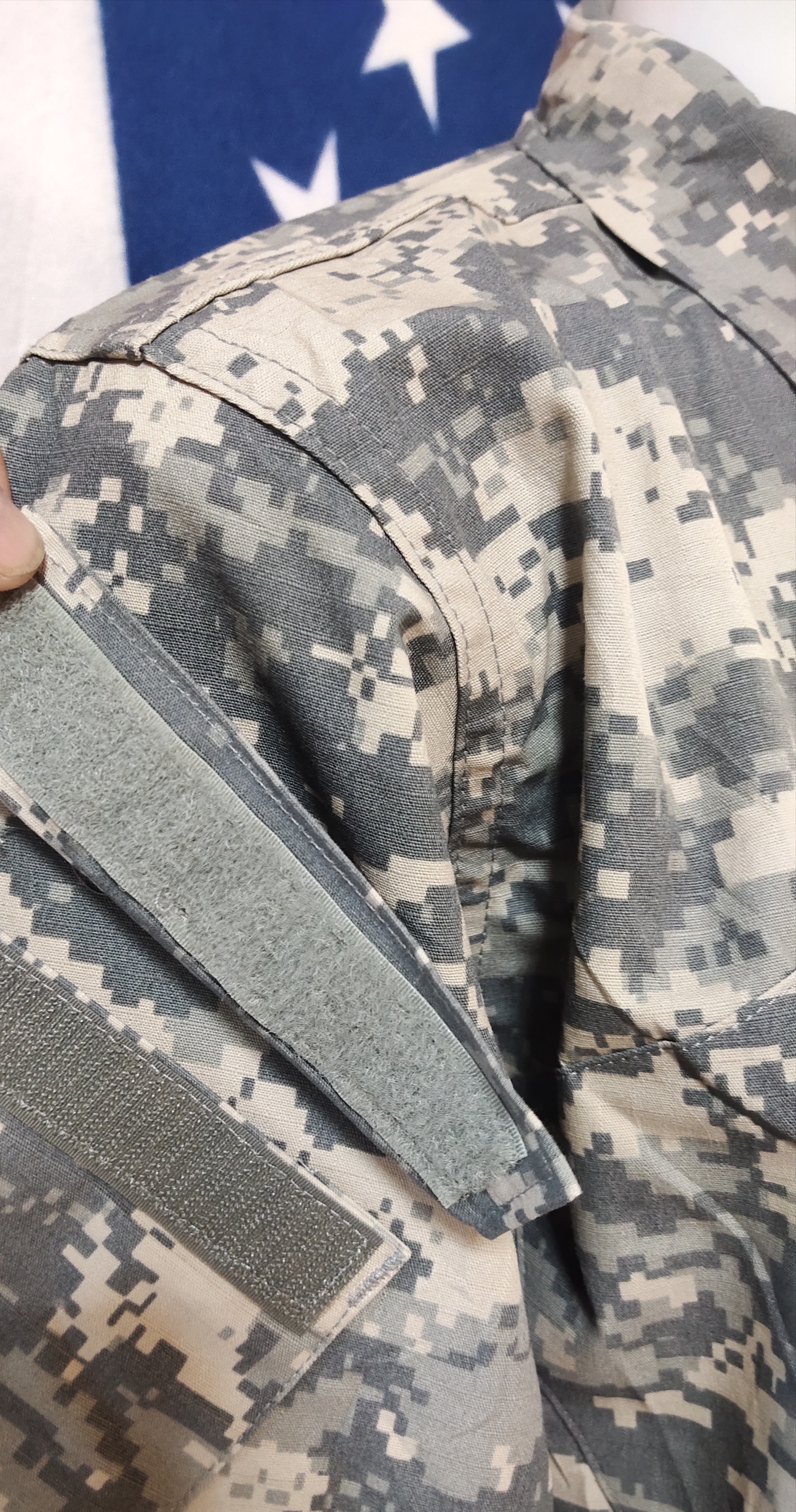 เสื้อทหารใหม่(กริ๊ป) COAT-ACU Size: MEDIUM-LONG ไหล่19"/อก46"/แขน24 ...