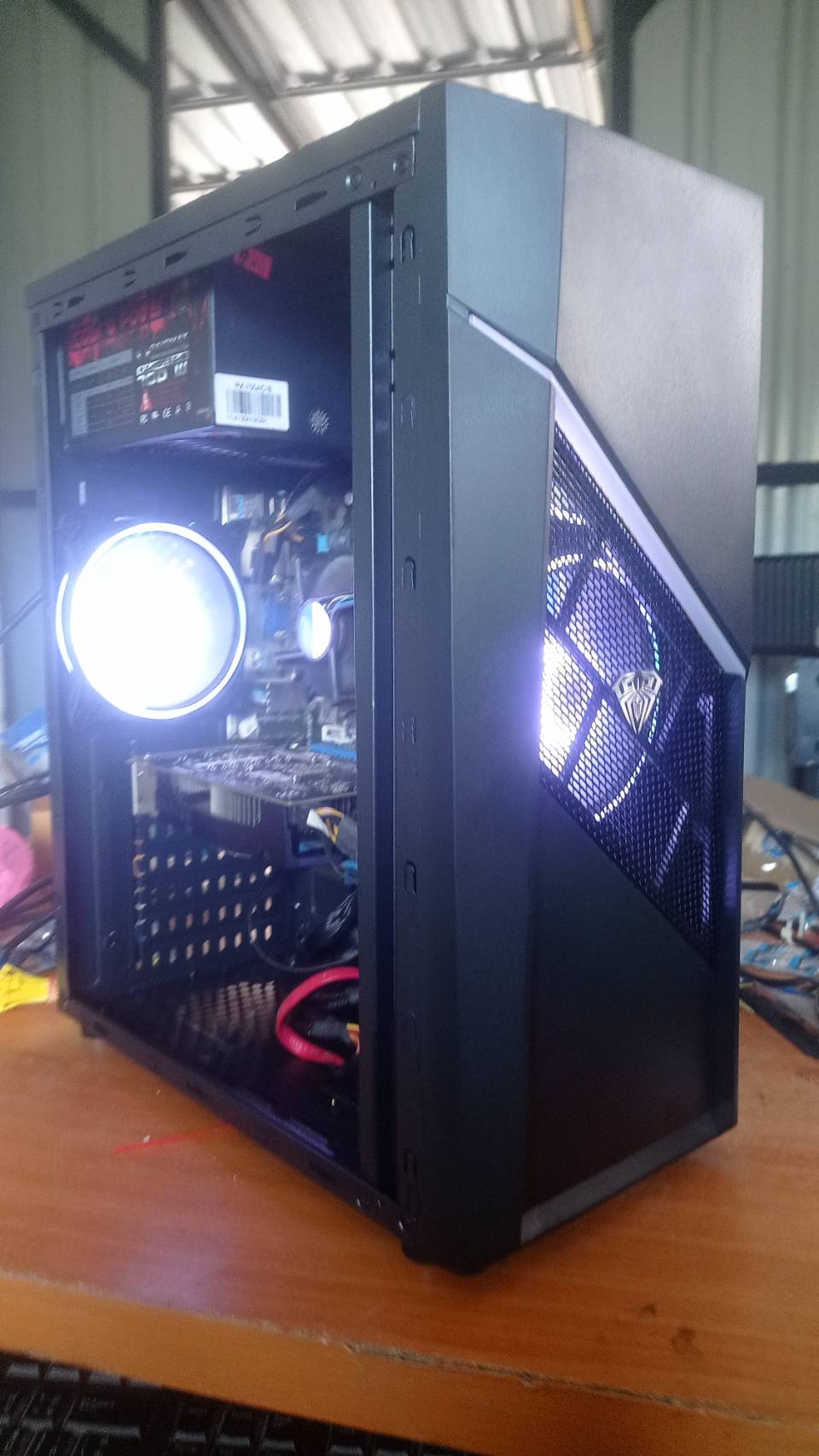 เคสคอมเล่นเกมส์แรงๆ CPU I5 4 CORE FIFA GTAV PUBG FEEFIRE และเกมส์ออนไลน์อื่นๆ เอาอยู่ MJ ...