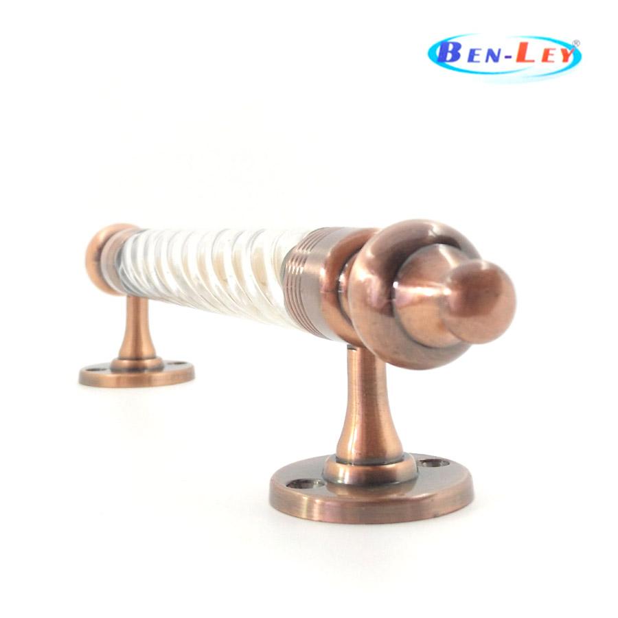 BEN-LEY มือจับประตู สีรมทองแดง ตัวมือจับตกแต่งลวดลายสวยงาม ขนาด 12 นิ้ว ...