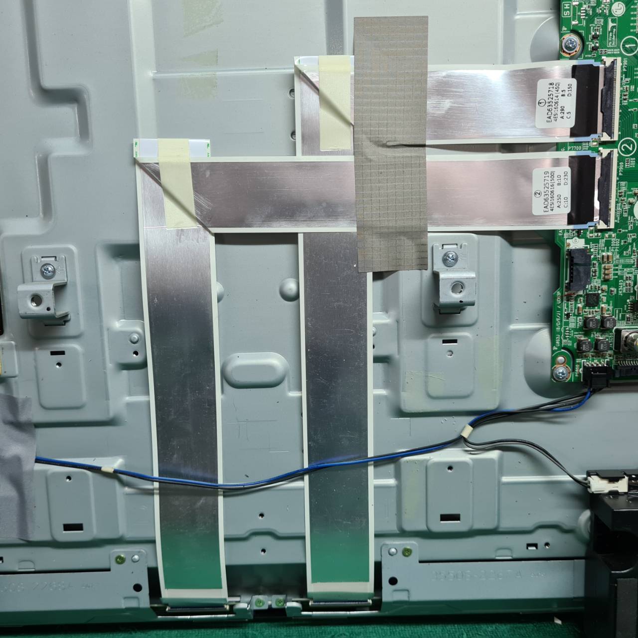 สายแพ เมนบอร์ด รุ่น 43UJ630T 49UJ630T 49UJ652T43UH650T 55UJ630T (สายแพ ...