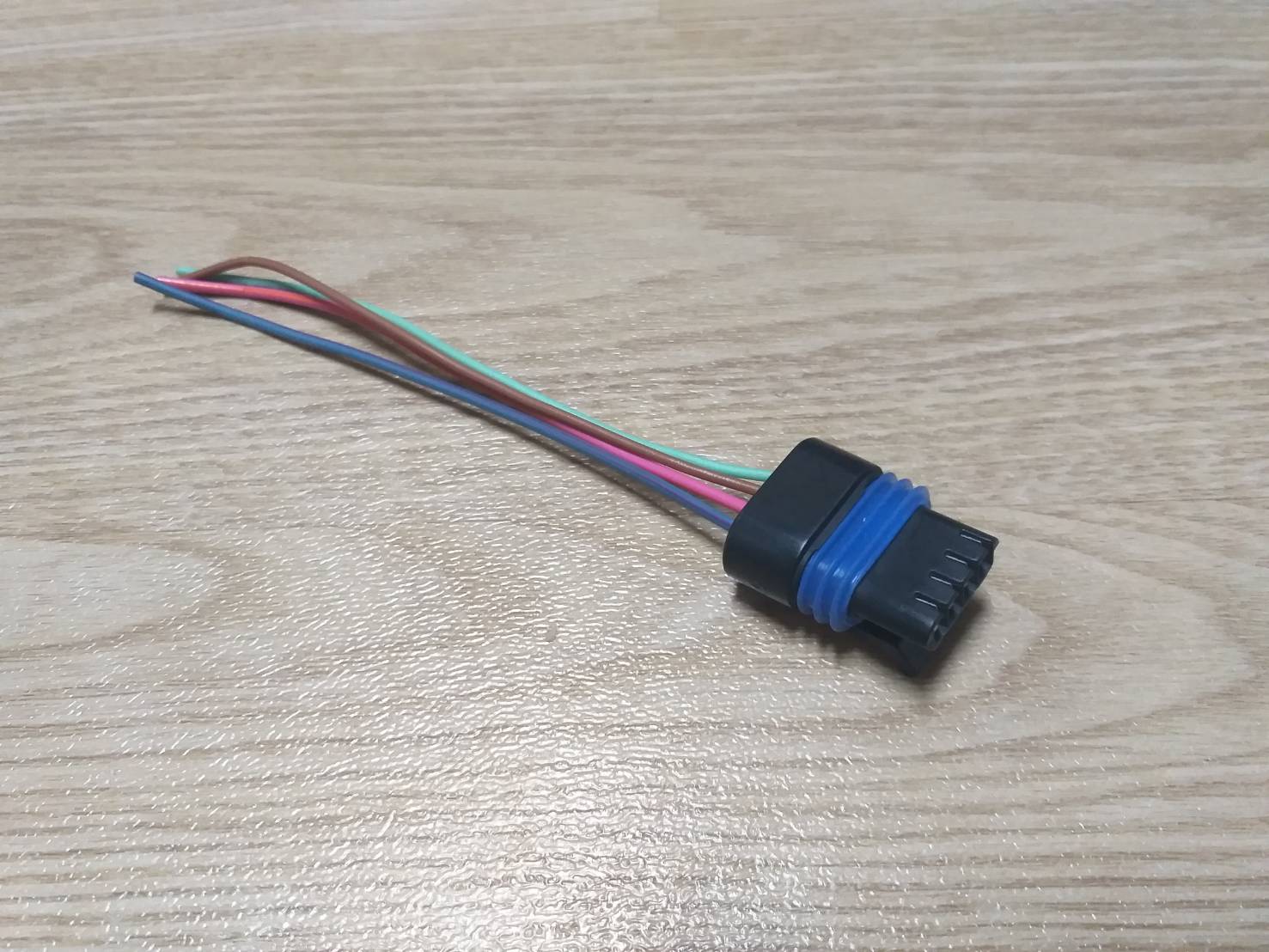 ปลั๊กมอเตอร์เดินเบา(ISC/IAC Connector) Chevrolet Optra/Aveo | Lazada.co.th