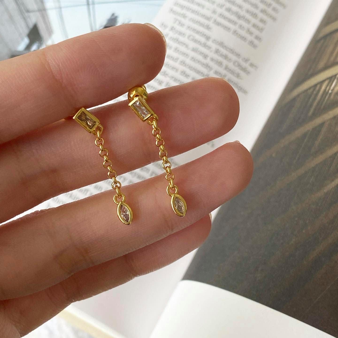 Julysbkk - gemmie wiggle earrings - julysbkk - ThaiPick