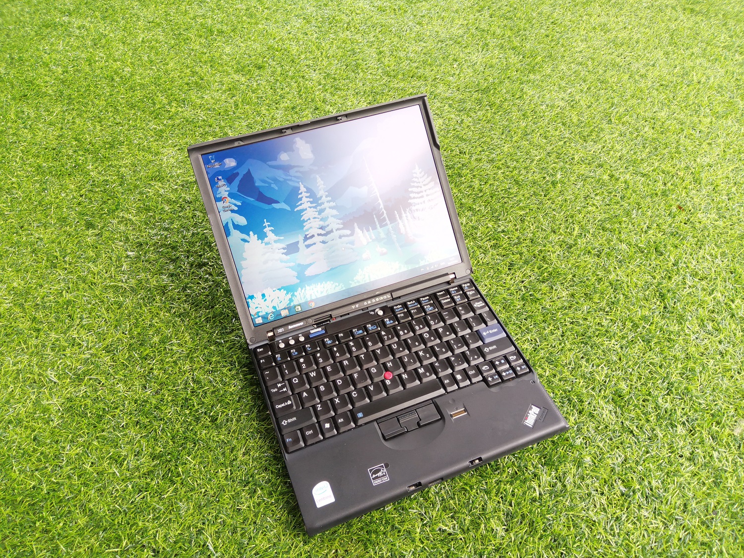 โน๊ตบุ๊ค Lenovo แล็ปท็อป Notebook เลอโนโว ThinkPad X61 ตัวเล็ก สภาพสวย ...