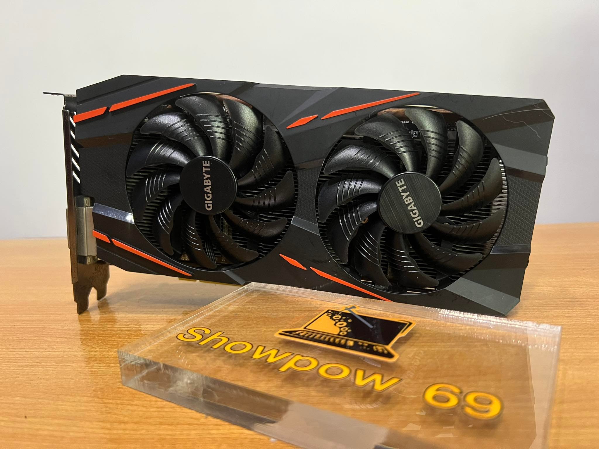 GIGABYTE RX 580 GAMING 4GB - SHOWPOW69 - ThaiPick