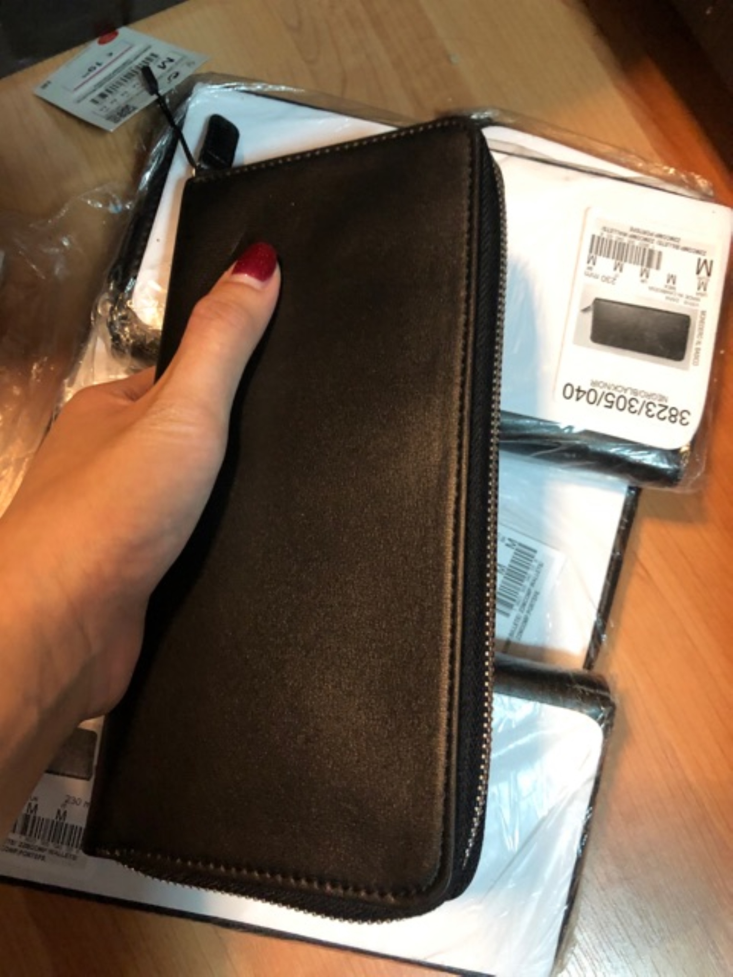 ZARA black leather wallet กระเป๋าสตางค์ใบยาว กระเป๋าใส่ธนบัตร สีดำ ...