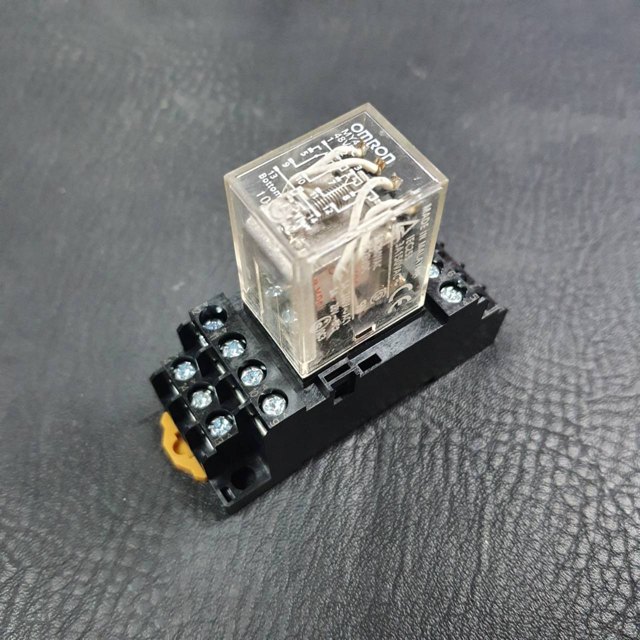 Omron รีเลย์ MY4 ขนาด 48 Vdc | Lazada.co.th