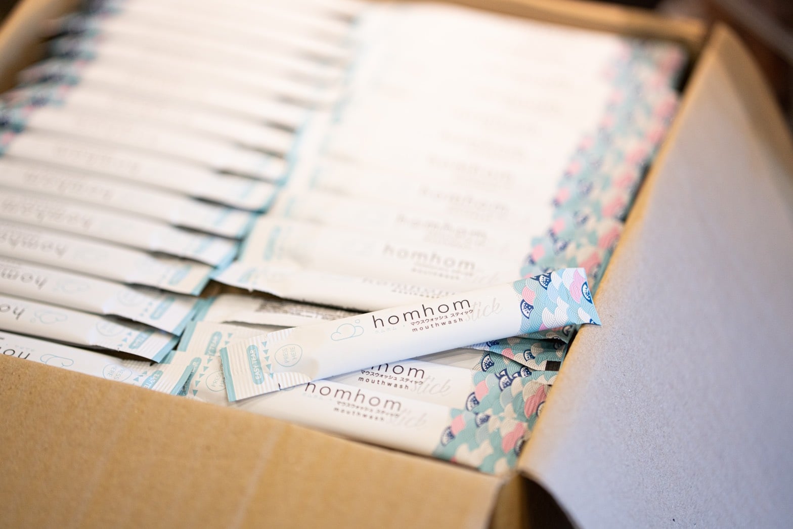 homhom Mouthwash Stick น้ำยาบ้วนปากชนิดซองสไตล์ญี่ปุ่น - แบบยกลัง ลังละ ...